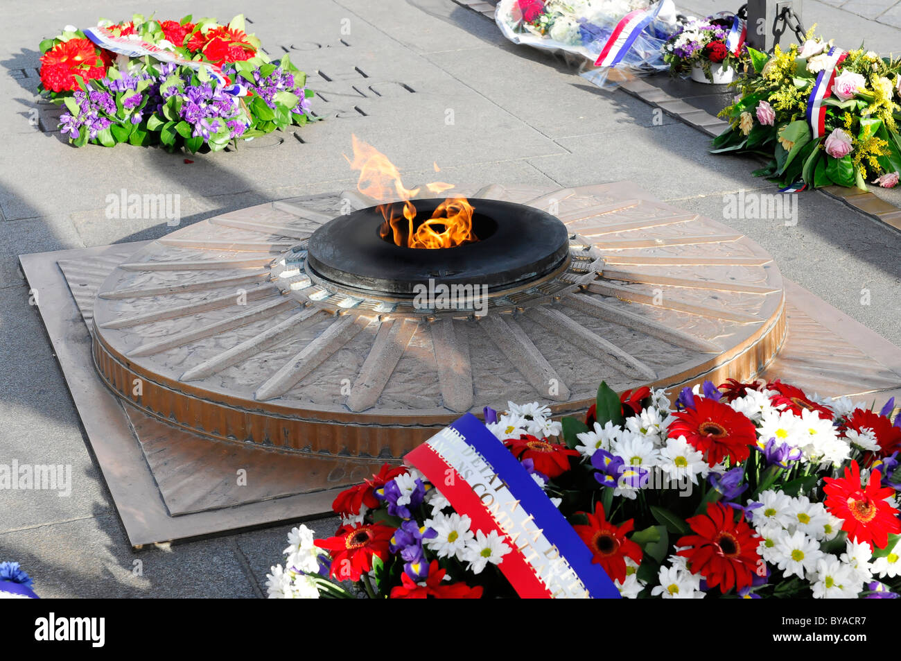 Memorial Flame, Arc de Triomphe, Triumphal Arch, Paris, France, Europe ...