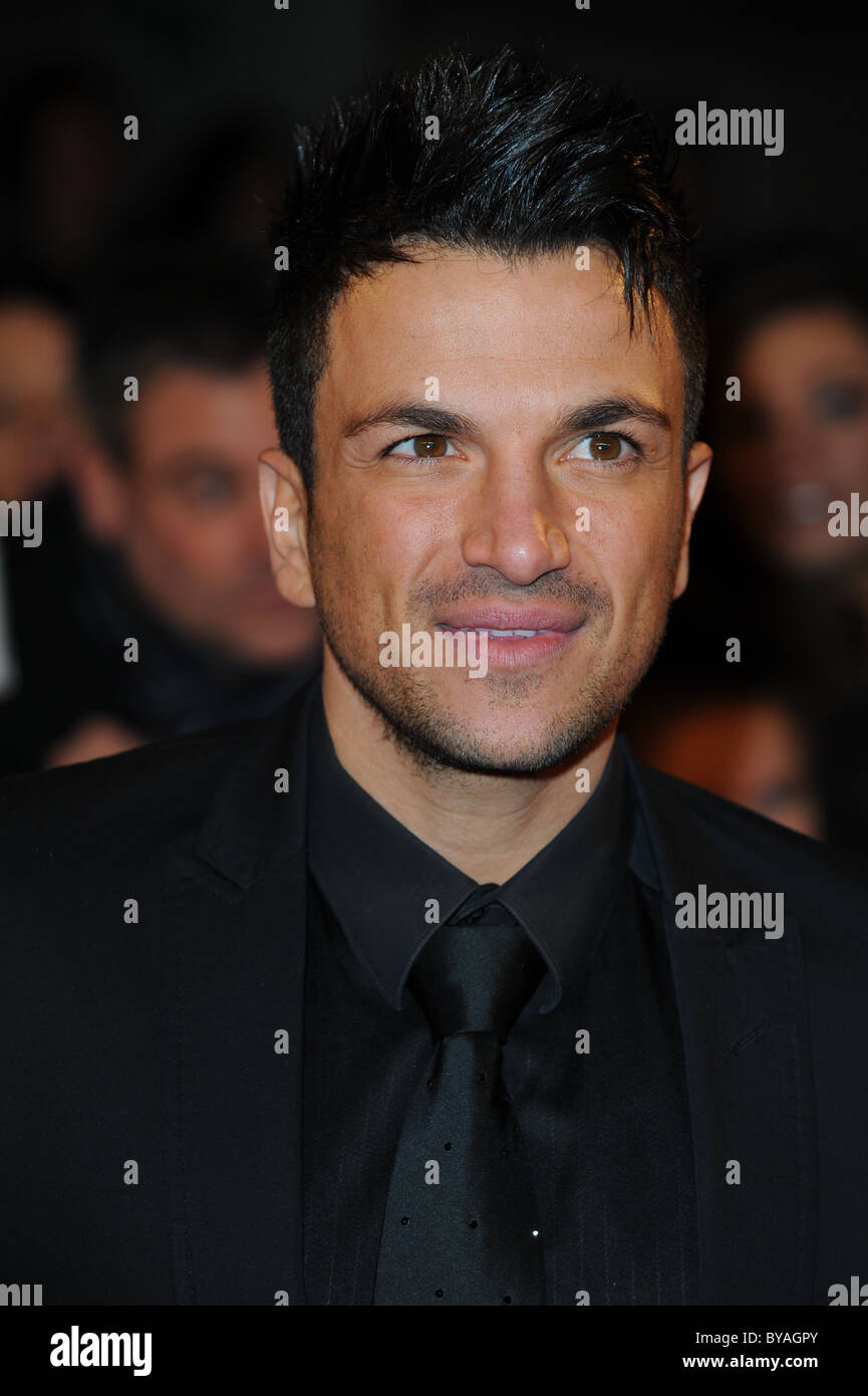 PETER ANDRE 2011 NATIONAL TELEVISION AWARDS O2 ARENA LONDON ENGLAND 26 ...