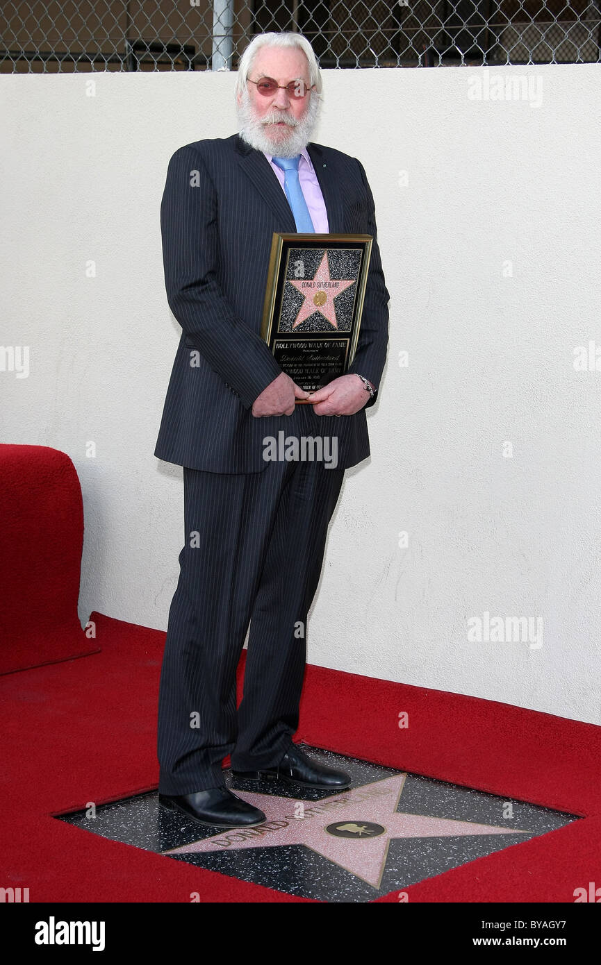 DONALD SUTHERLAND DONALD SUTHERLAND STAR ON WALK OF FAME HOLLYWOOD LOS ...