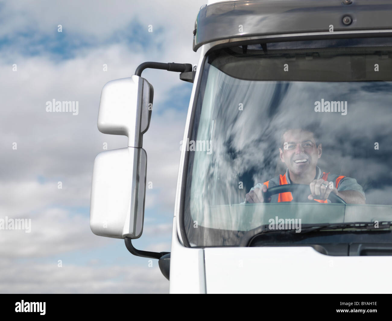Semi Truck Front View High Resolution Stock Photography and Images - Alamy