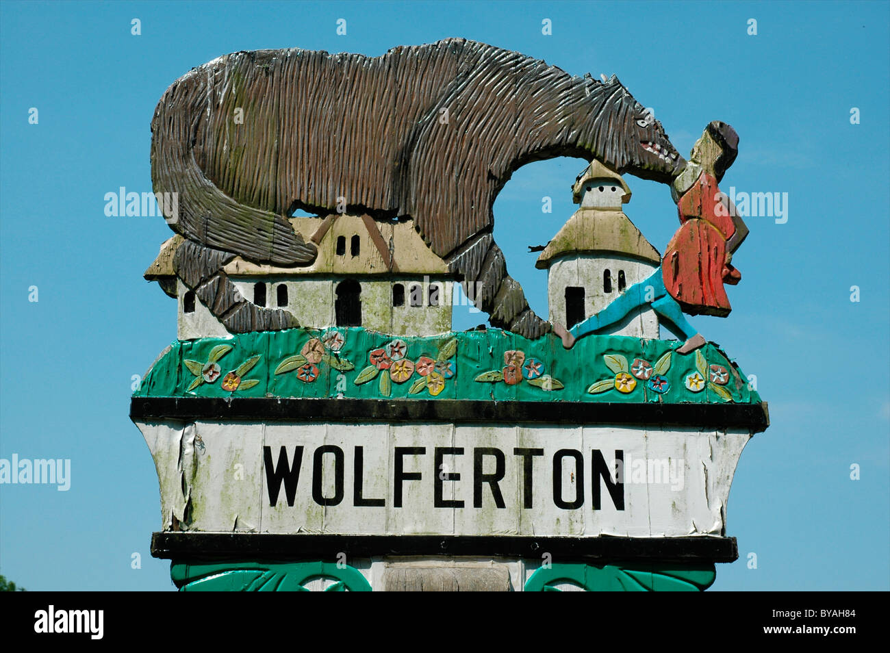 Wolferton sign hi-res stock photography and images - Alamy