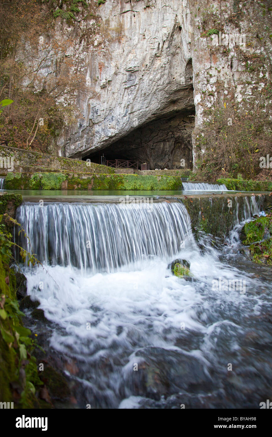 Petnicka Pecina Cave Petnica Waterfall Cave Stock Photo - Alamy