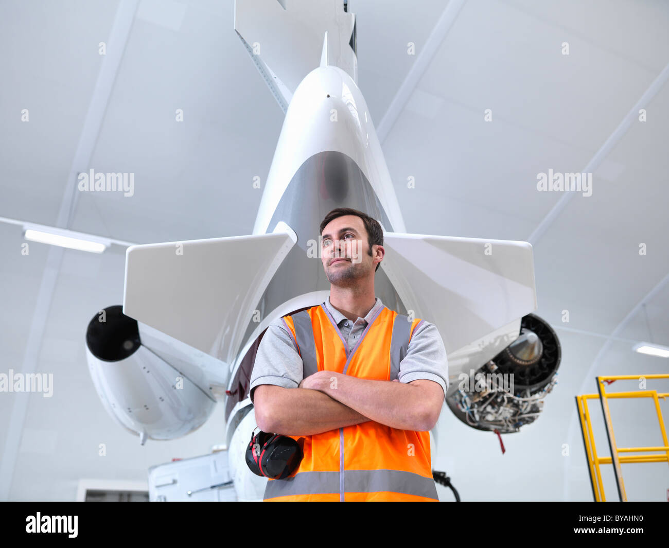 Aircraft arms hi-res stock photography and images - Alamy