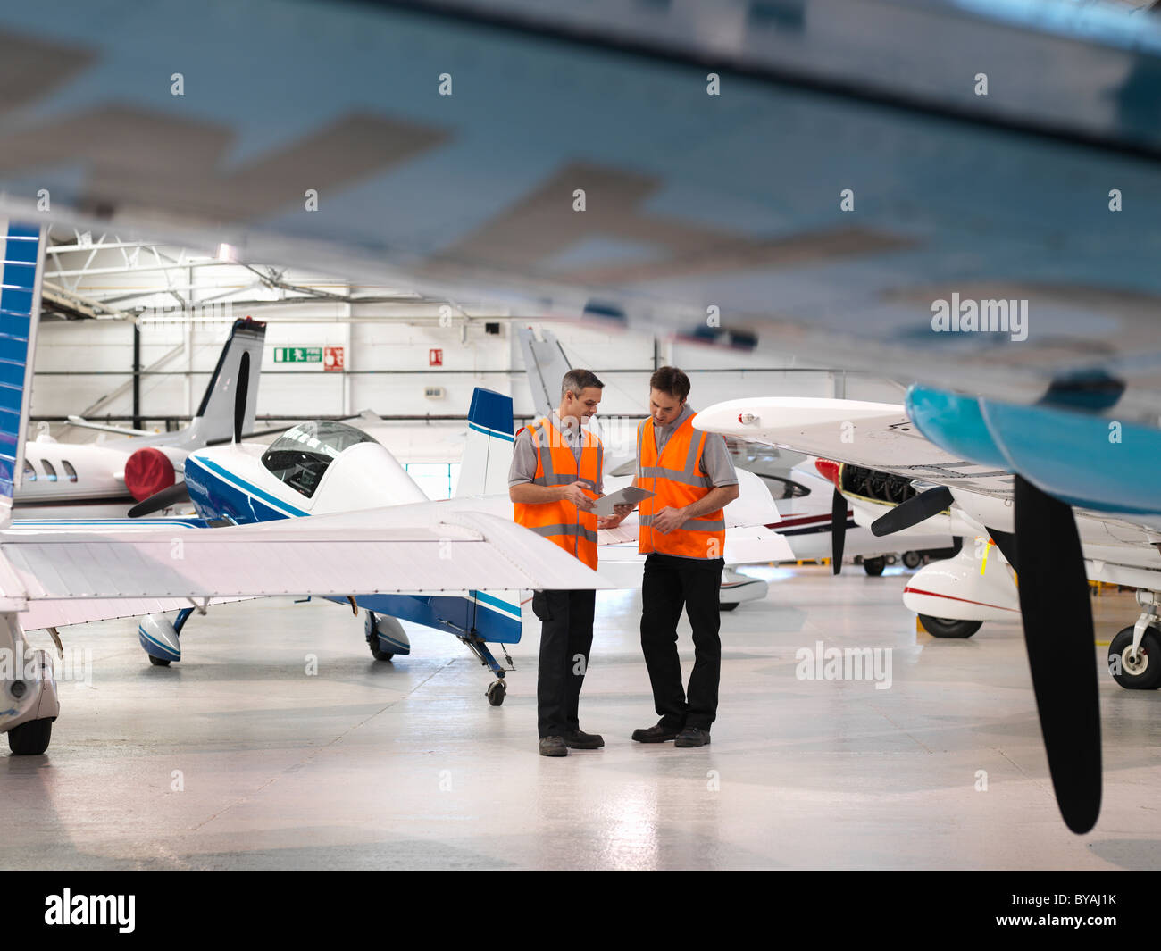 Prop aircraft hi-res stock photography and images - Alamy