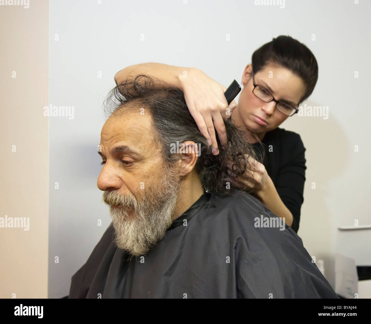 Homeless Man Gets Haircut Stock Photo - Alamy