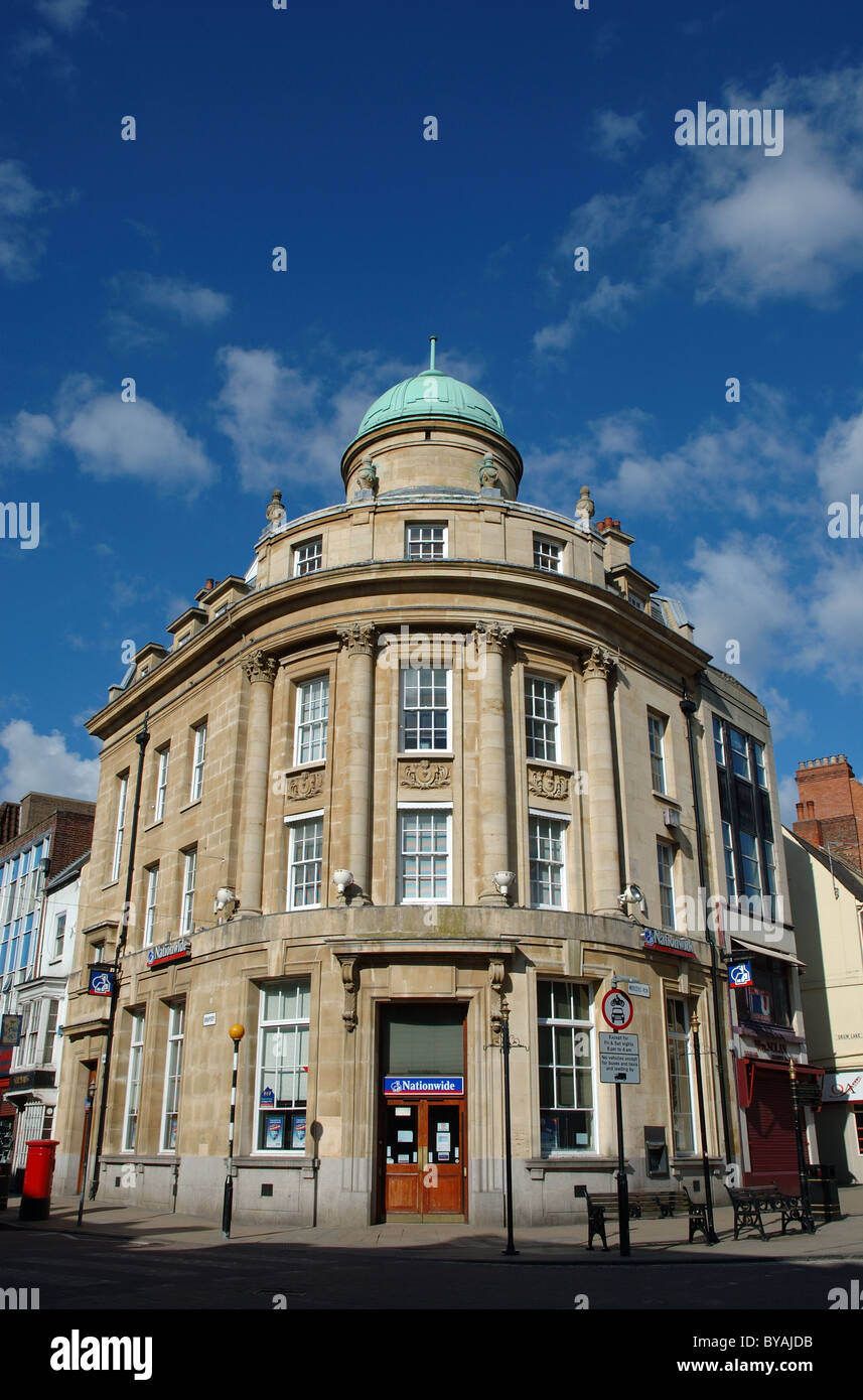 Nationwide bank exterior hi-res stock photography and images - Alamy
