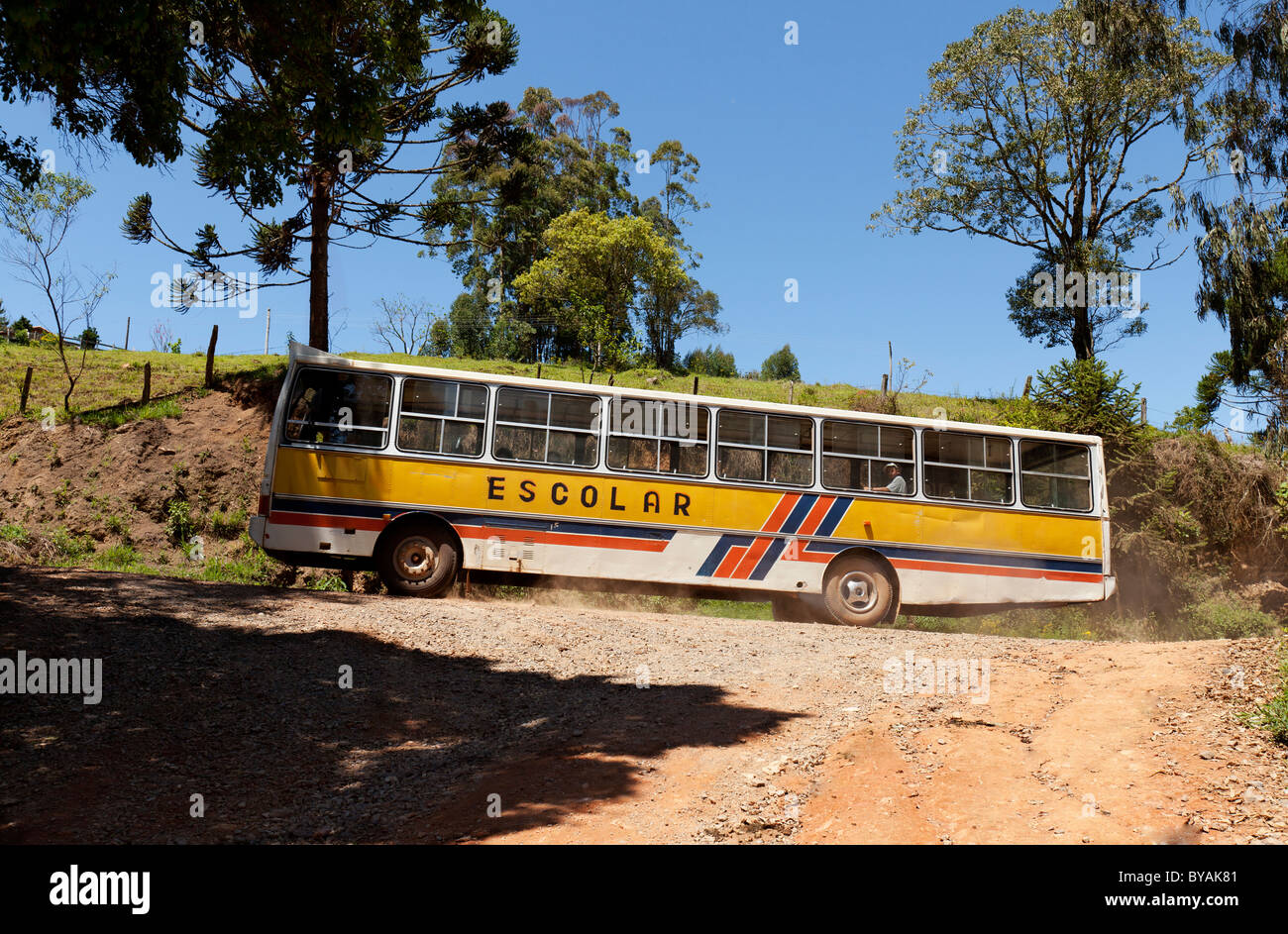 SCHOOL BUS ON A COUNTRY ROAD IN THE SOUTH OF MINAS GERAIS BRAZIL Stock ...