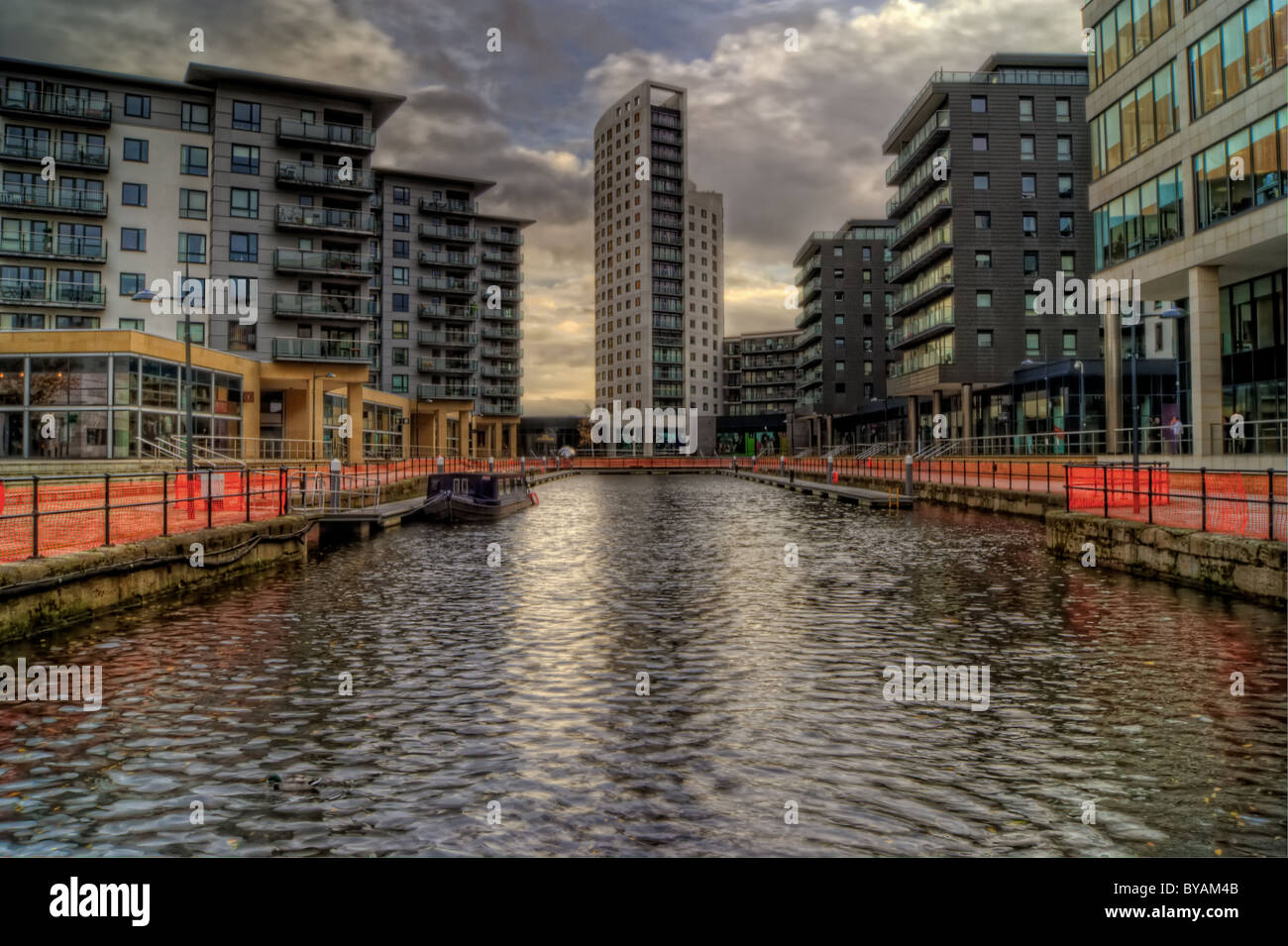 Clarence docks hi-res stock photography and images - Alamy
