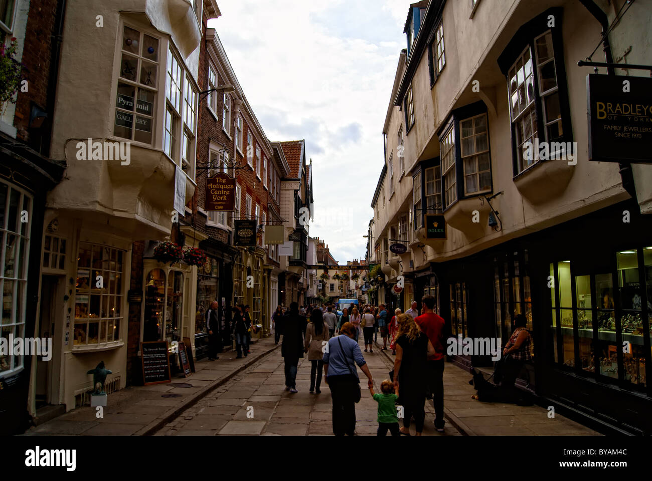 Stonegate road hi-res stock photography and images - Alamy