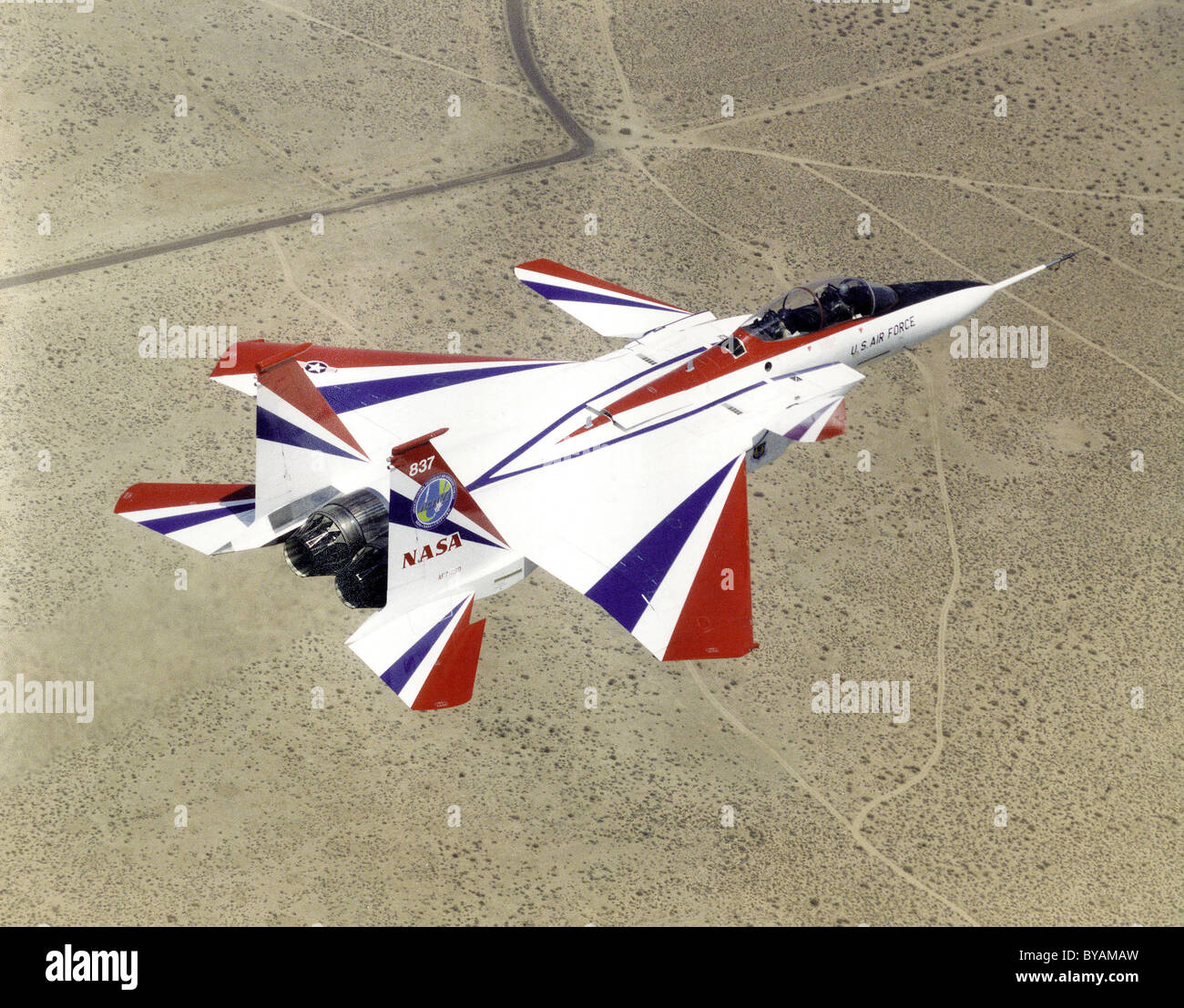 F-15B ACTIVE with Thrust Vectoring Nozzles Stock Photo - Alamy