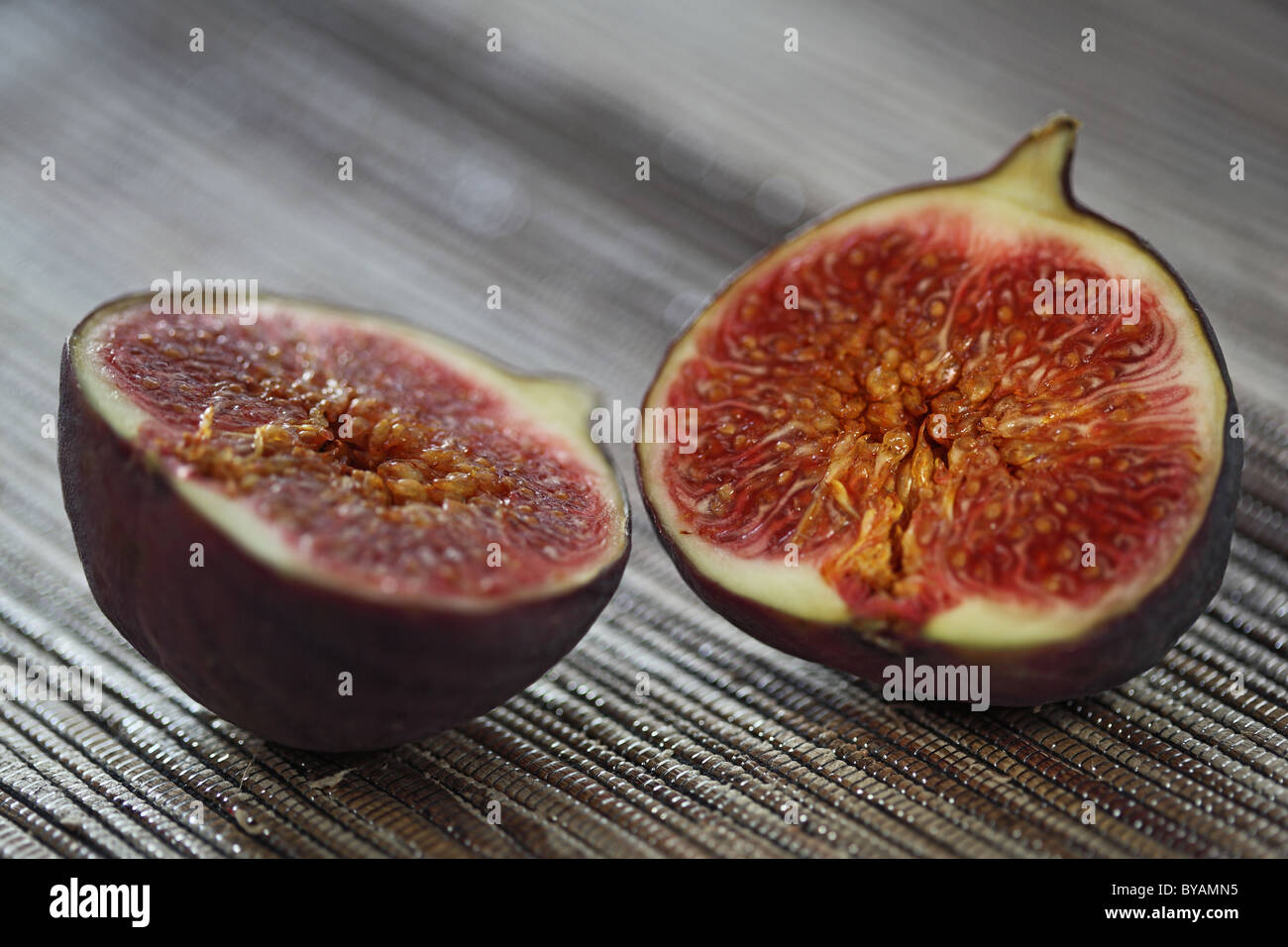 Fresh ripe fig seed edible Stock Photo - Alamy