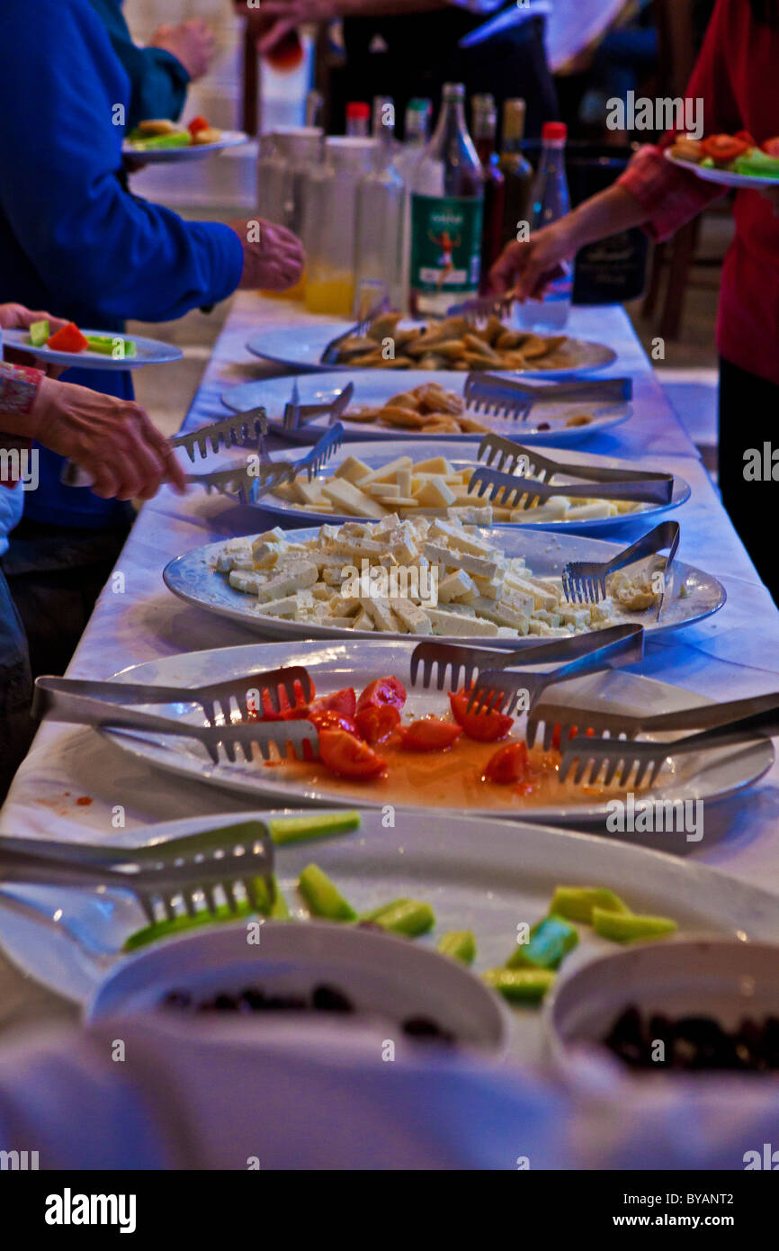 TRADITIONAL GREEK LUNCH CRETE GREECE Stock Photo - Alamy