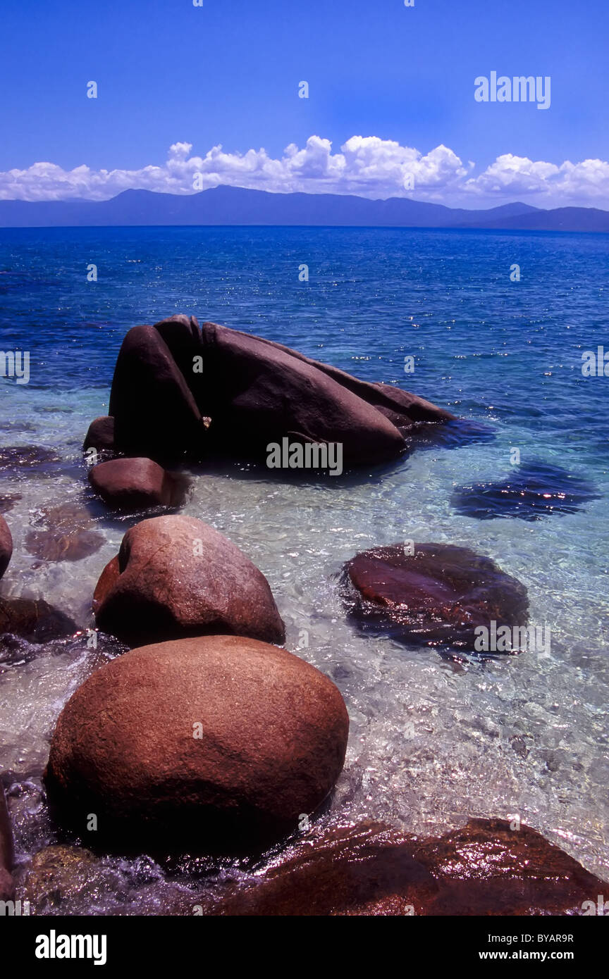 Fitzroy island national park hi-res stock photography and images - Alamy