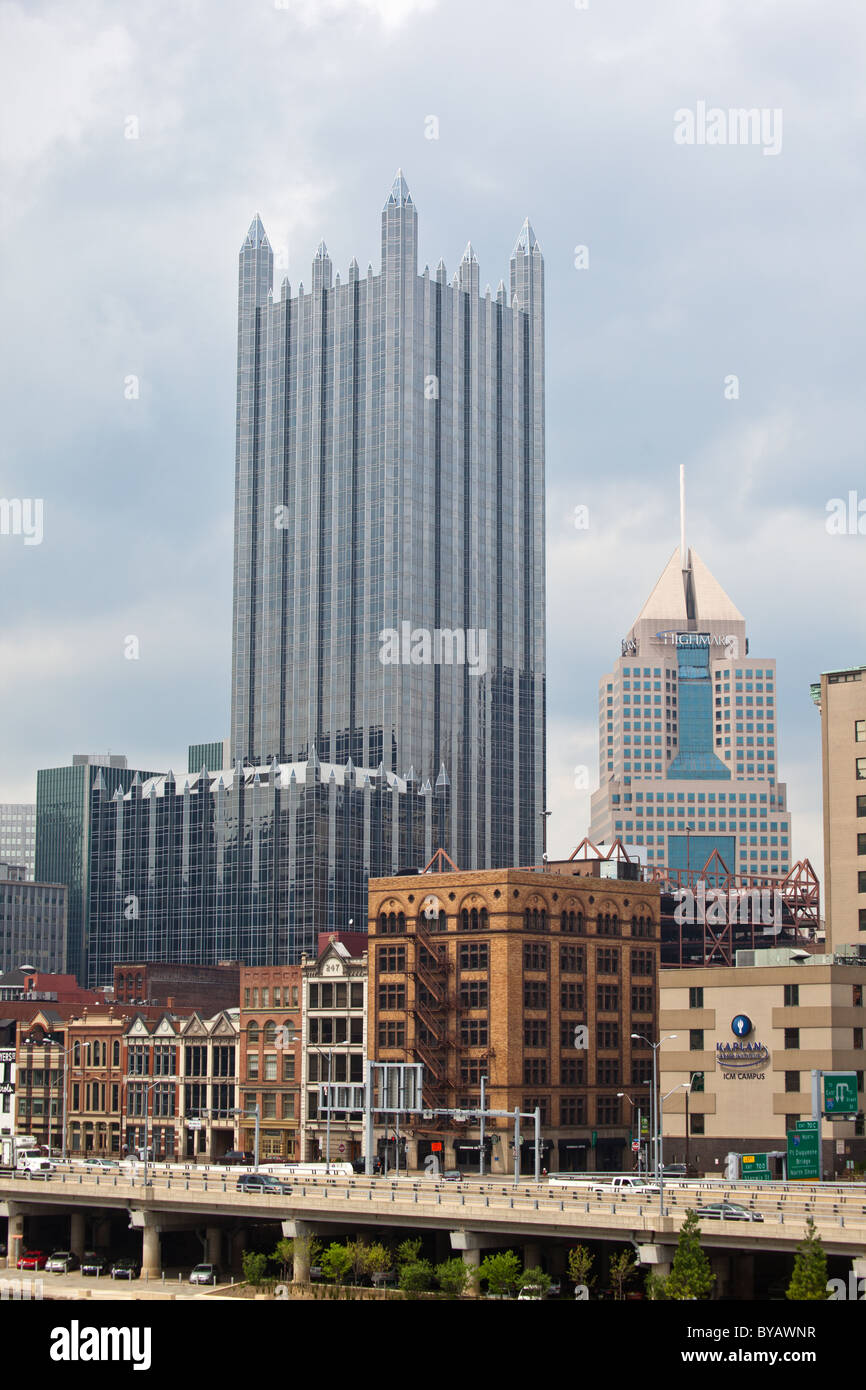 Ppg place hi-res stock photography and images - Alamy