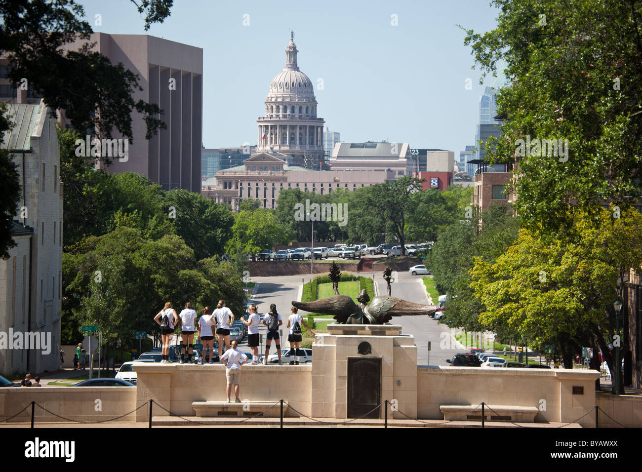 State capitol building in austin hi-res stock photography and images ...