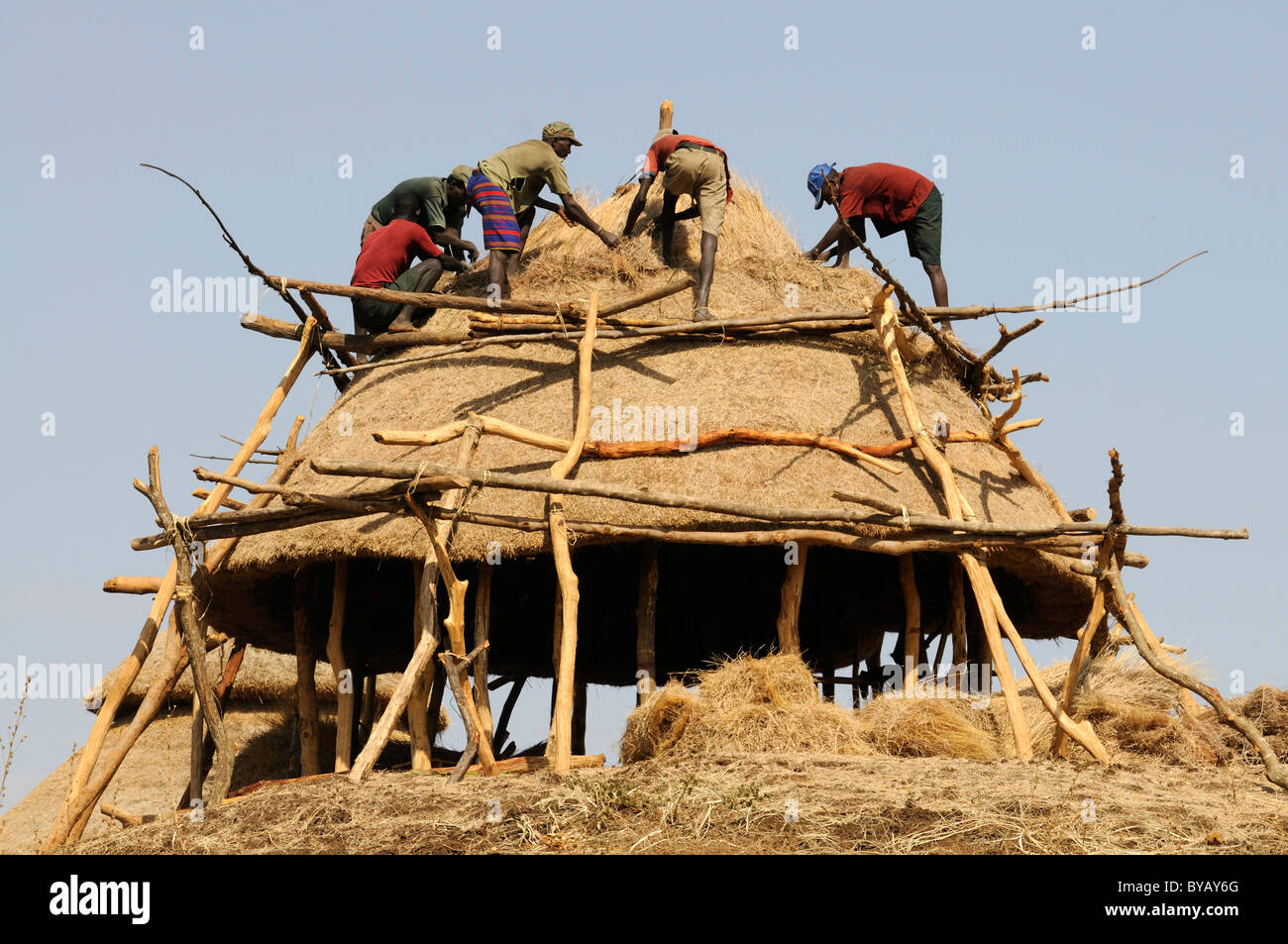 Kraal traditional hi-res stock photography and images - Alamy