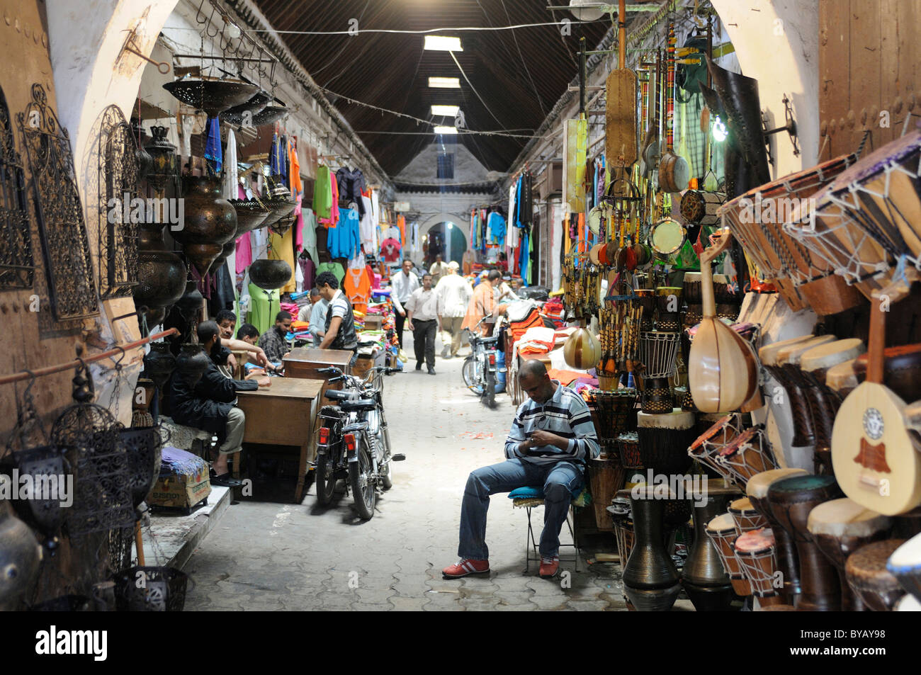 Souqs of marrakech hi-res stock photography and images - Alamy