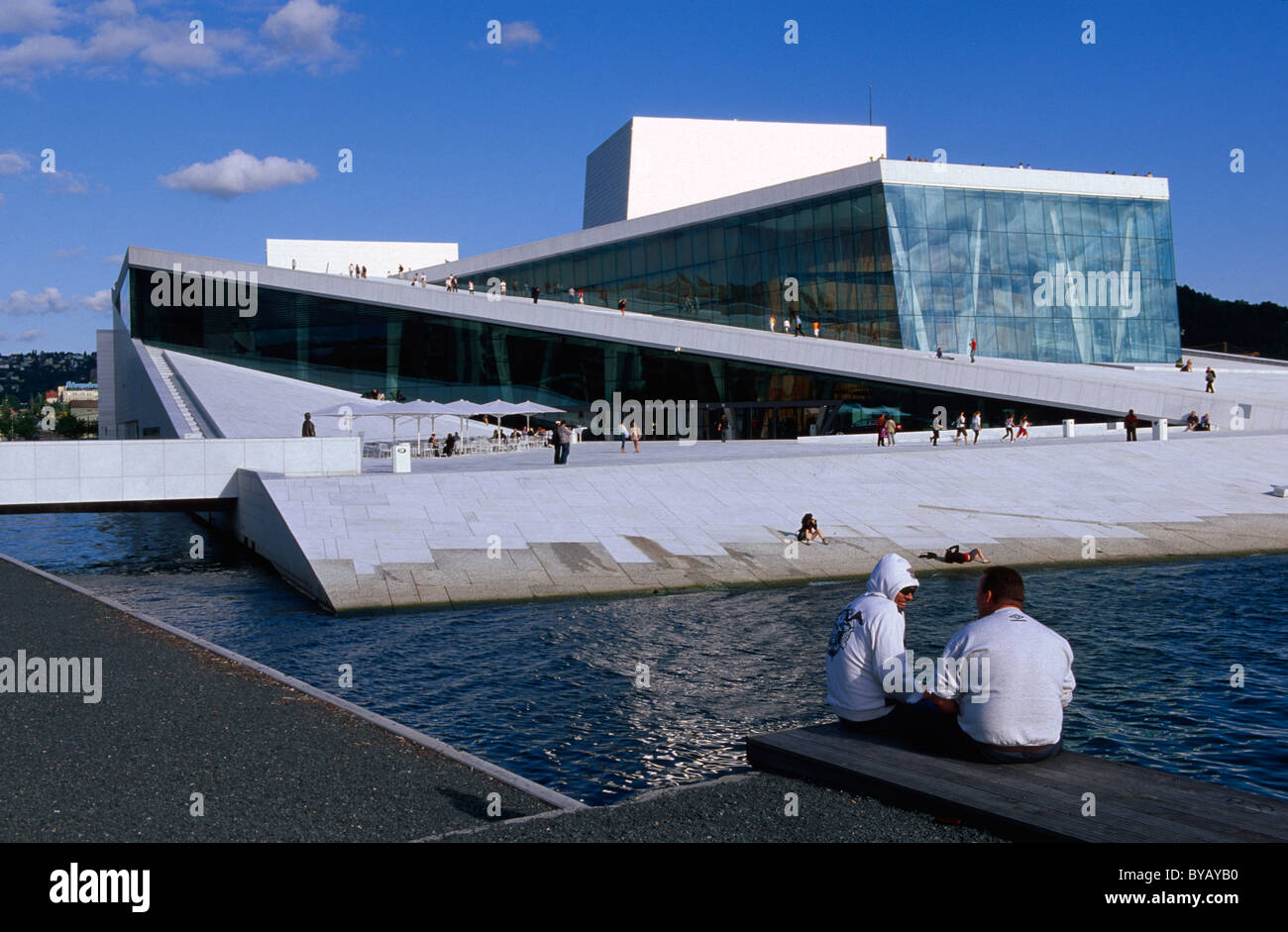 Opera House (Operahuset), Bjørvika-Bay, Oslo, Norway Stock Photo - Alamy