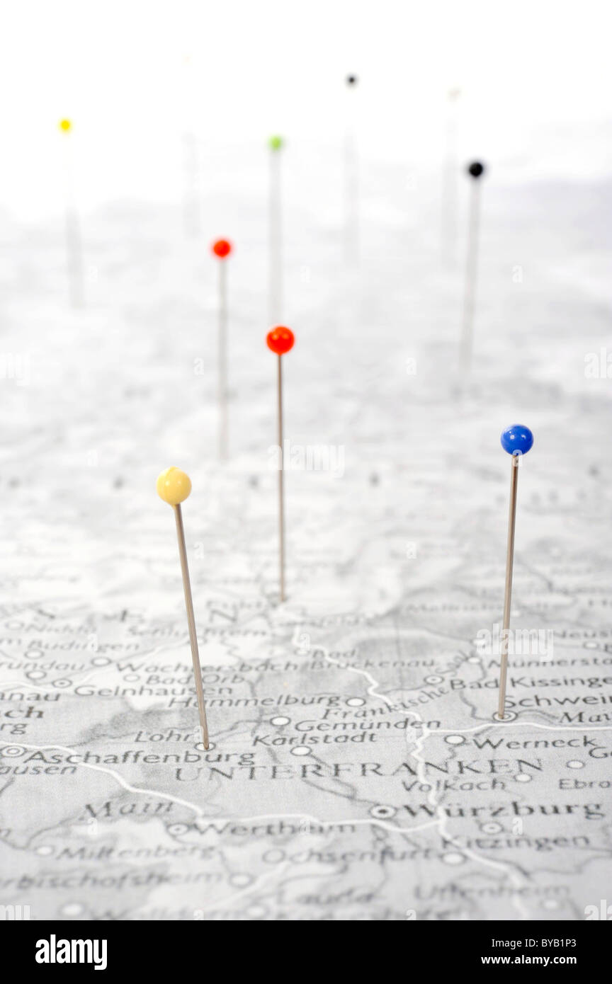 Map pins map hi-res stock photography and images - Alamy