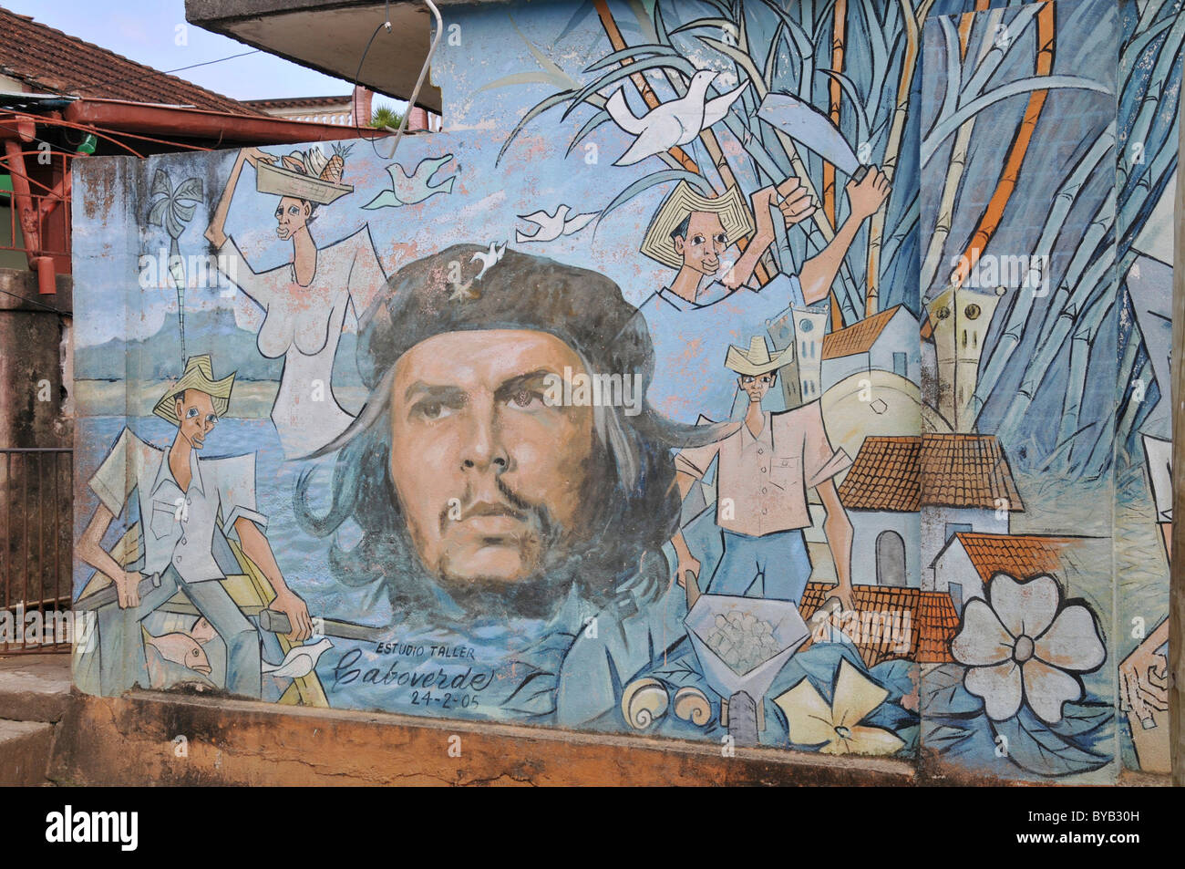 Che Guevara mural, historic centre of Baracoa, Cuba, Caribbean, Central ...