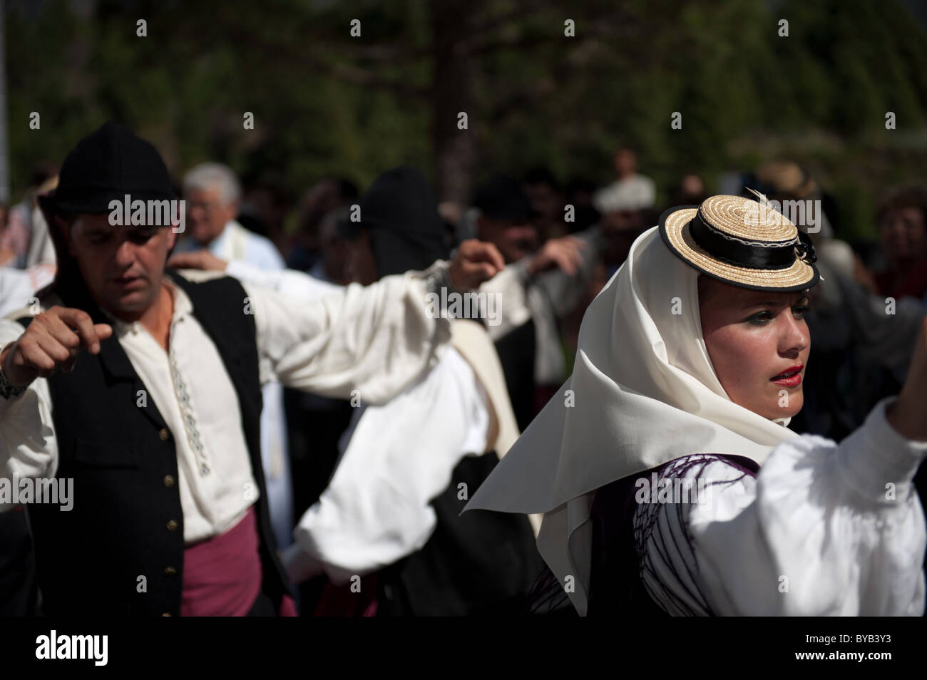 Festival de folklore local hi-res stock photography and images - Alamy