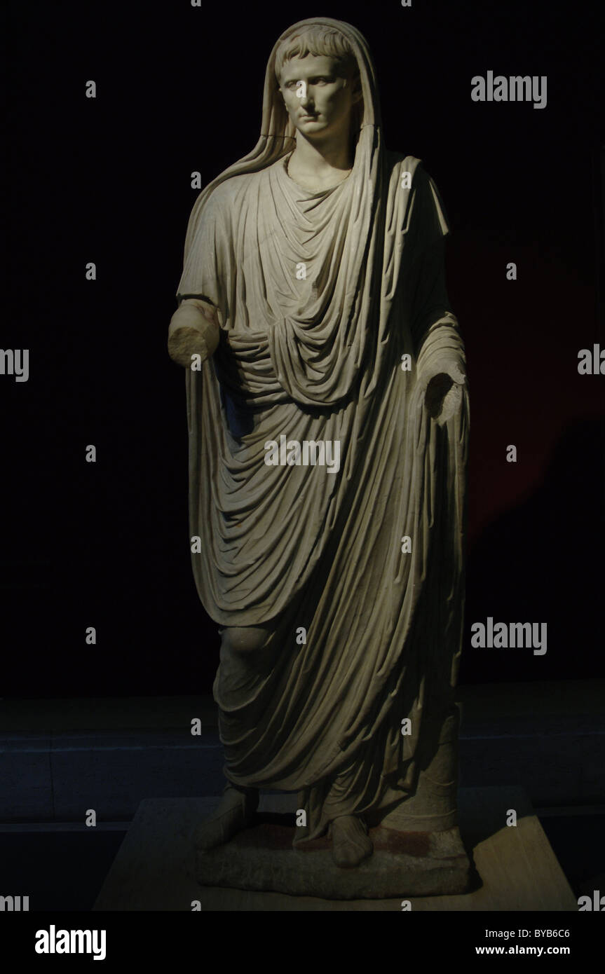 Roman Art. Augustus (61 BC-14 AD). First emperor of the Roman Empire ...