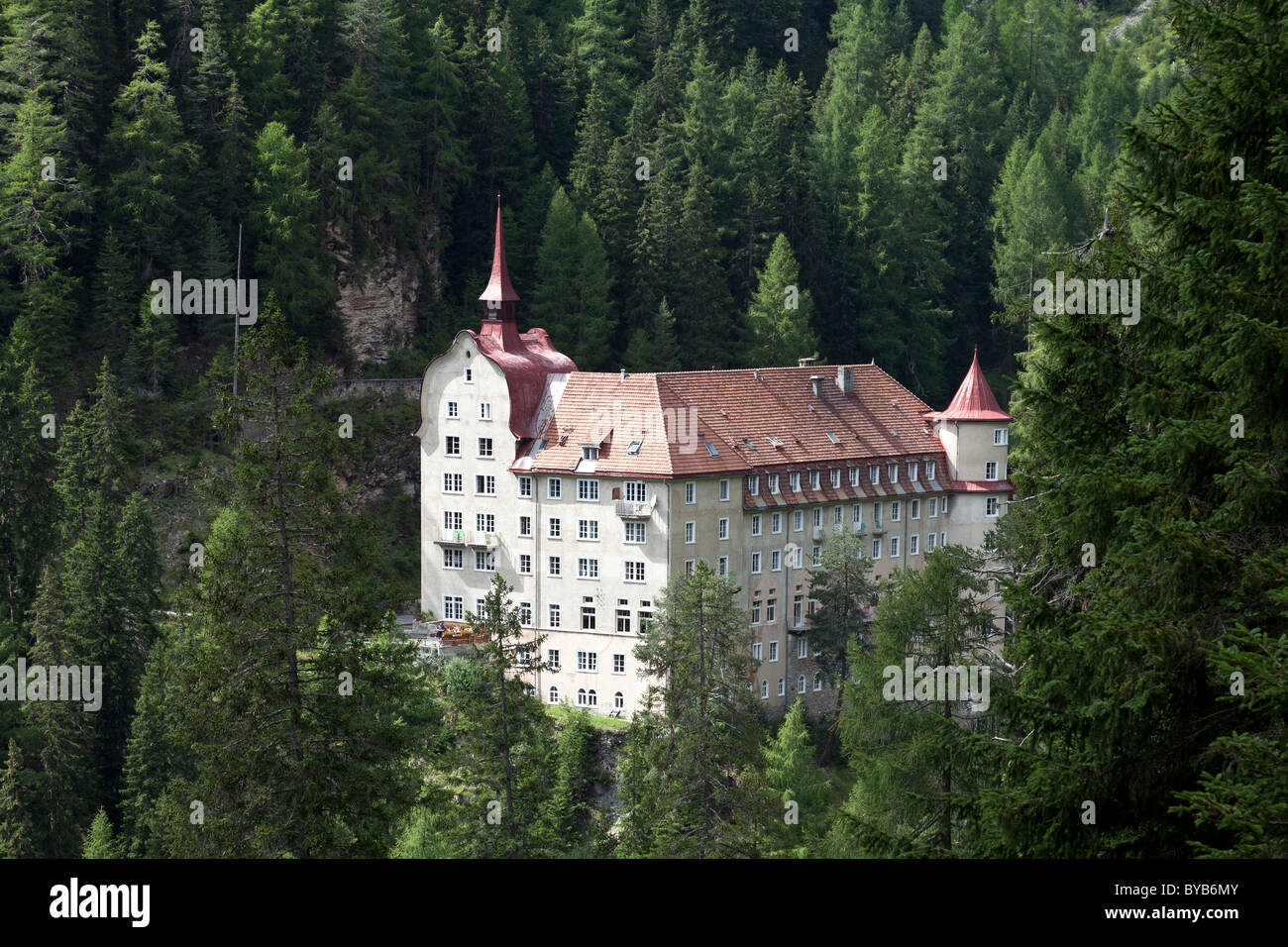 View of the old mountain hotel Val Sinestra, Lower Engadine ...