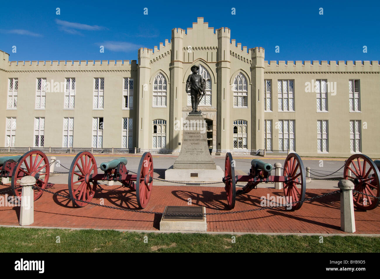 Washington and lee university hi-res stock photography and images - Alamy