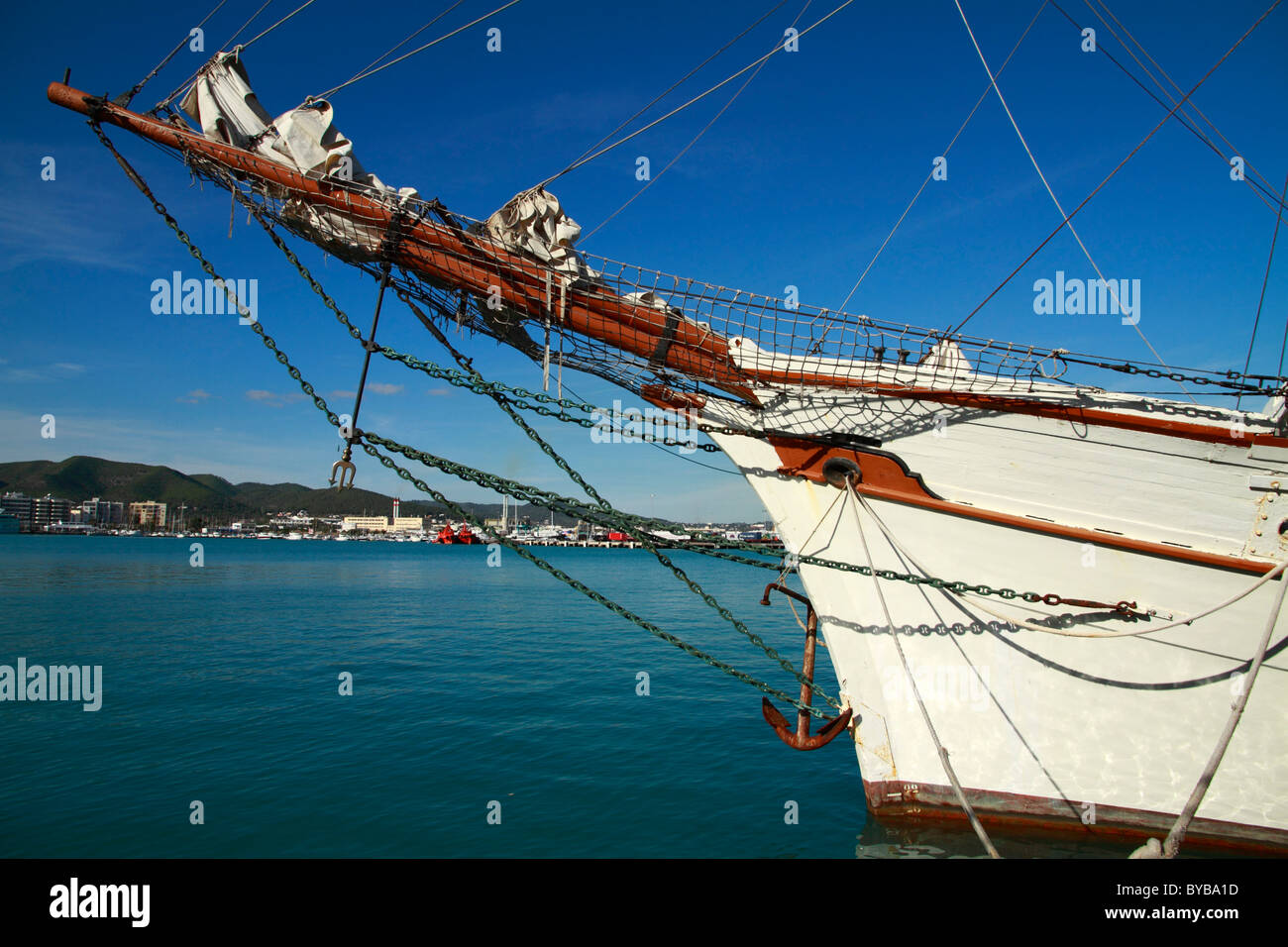 Tall ship, schooner, bow and boom detail, moored at the Ibiza harbour ...