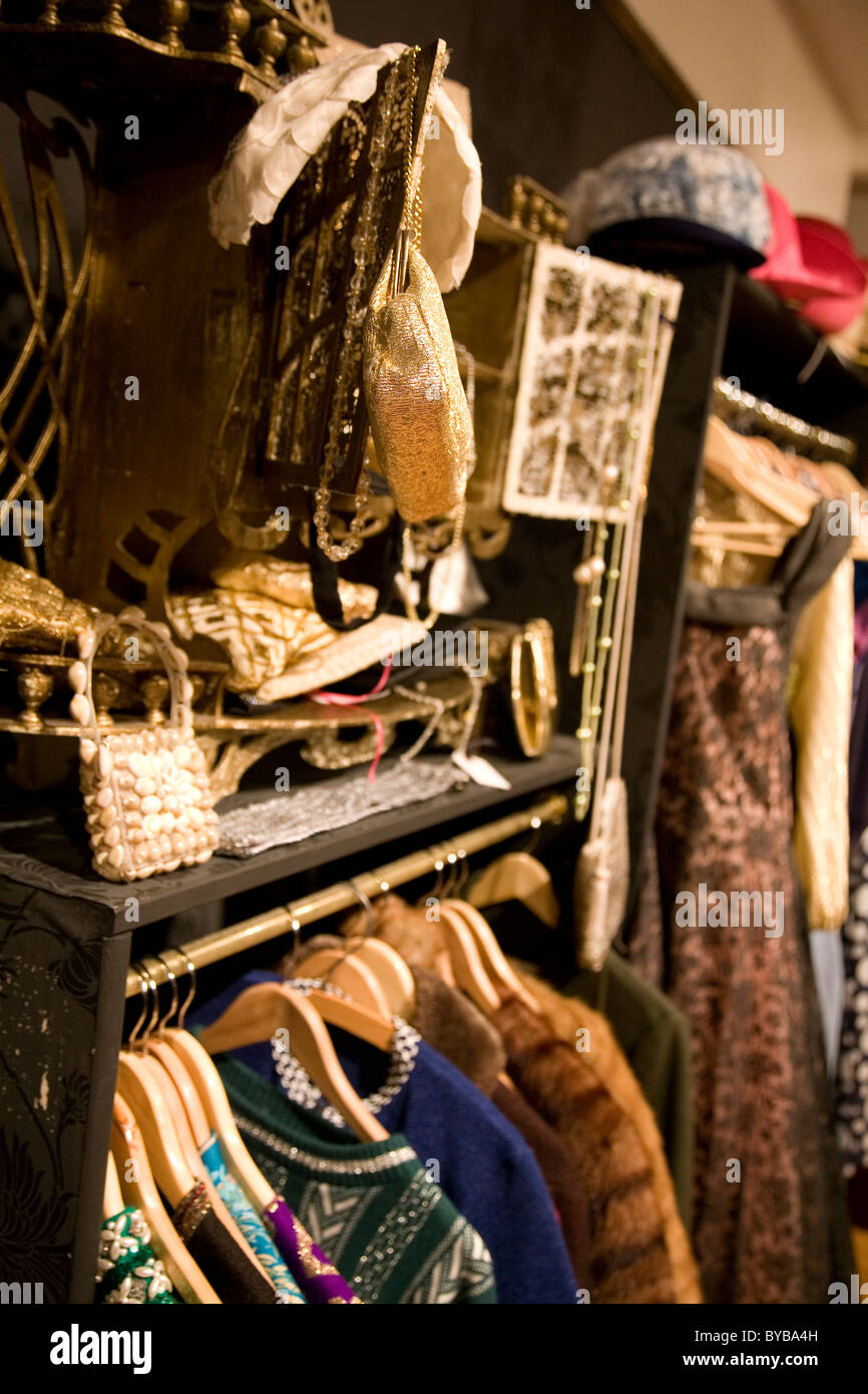 Vintage clothing and accessories store hi-res stock photography and ...
