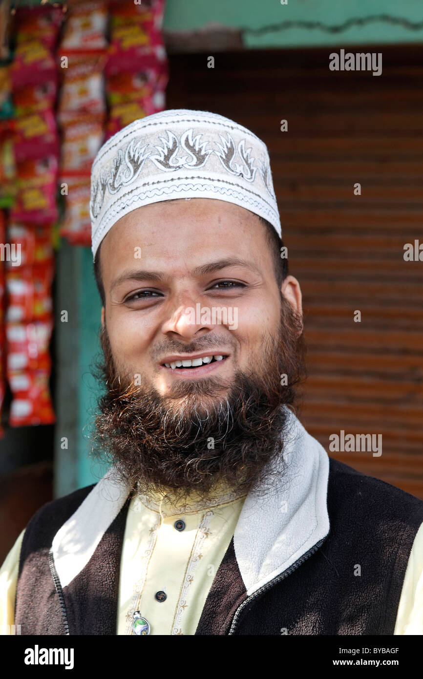 Nice Indian man, portrait, Haldwani, Uttarakhand region, northern India ...