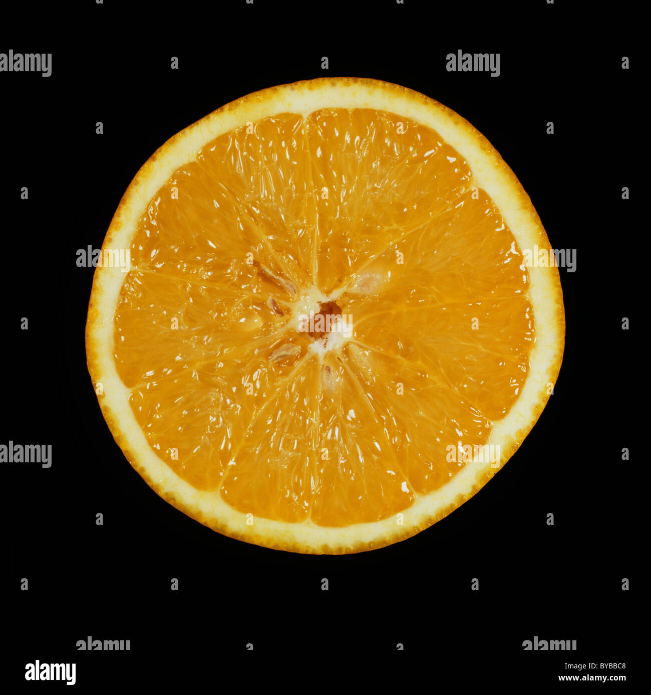 Cut section of a citrus fruit orange variety Pera Stock Photo - Alamy