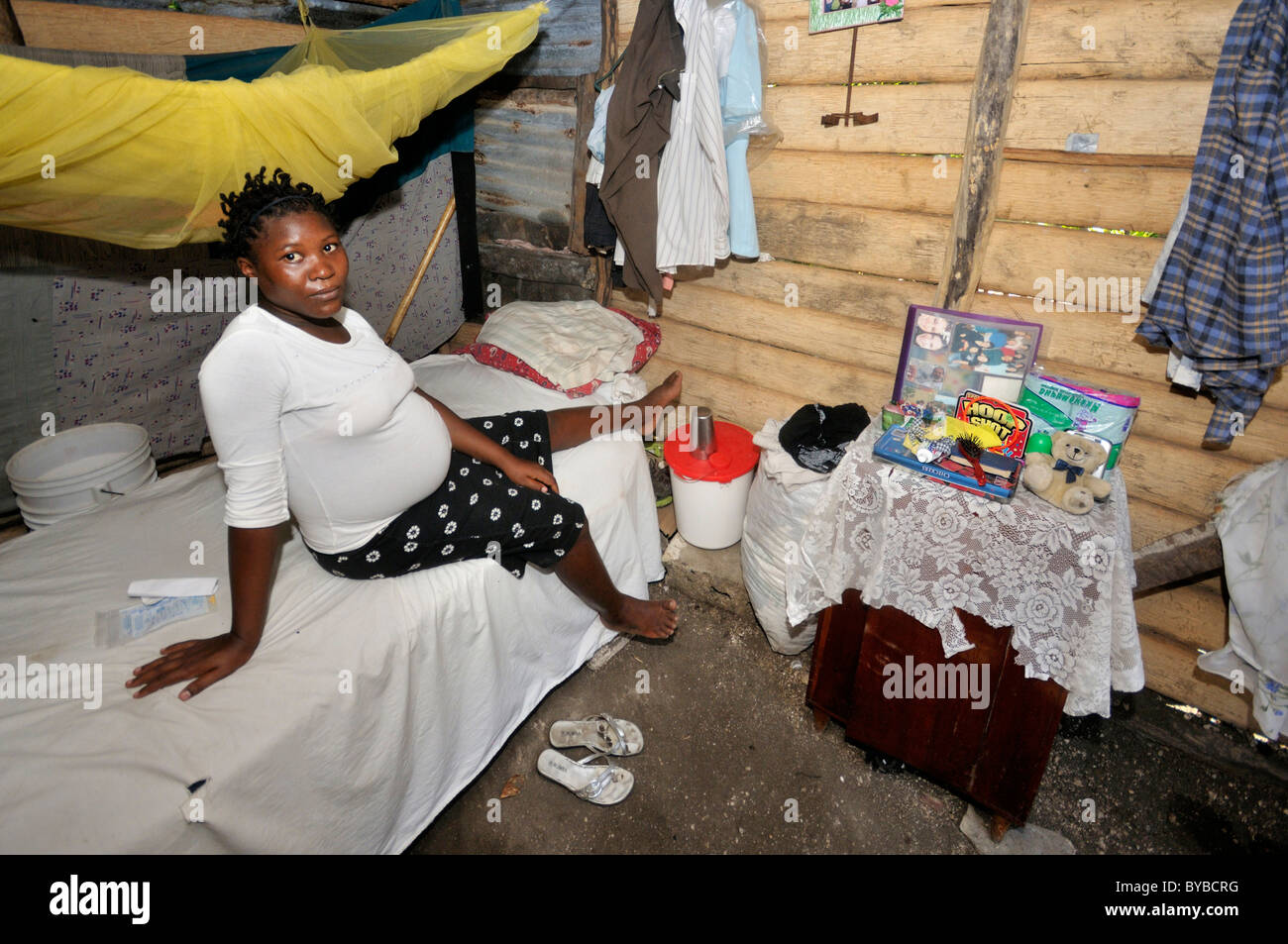 Pregnant Woman 15 Years Sitting On Her Bed Village L Acul Near