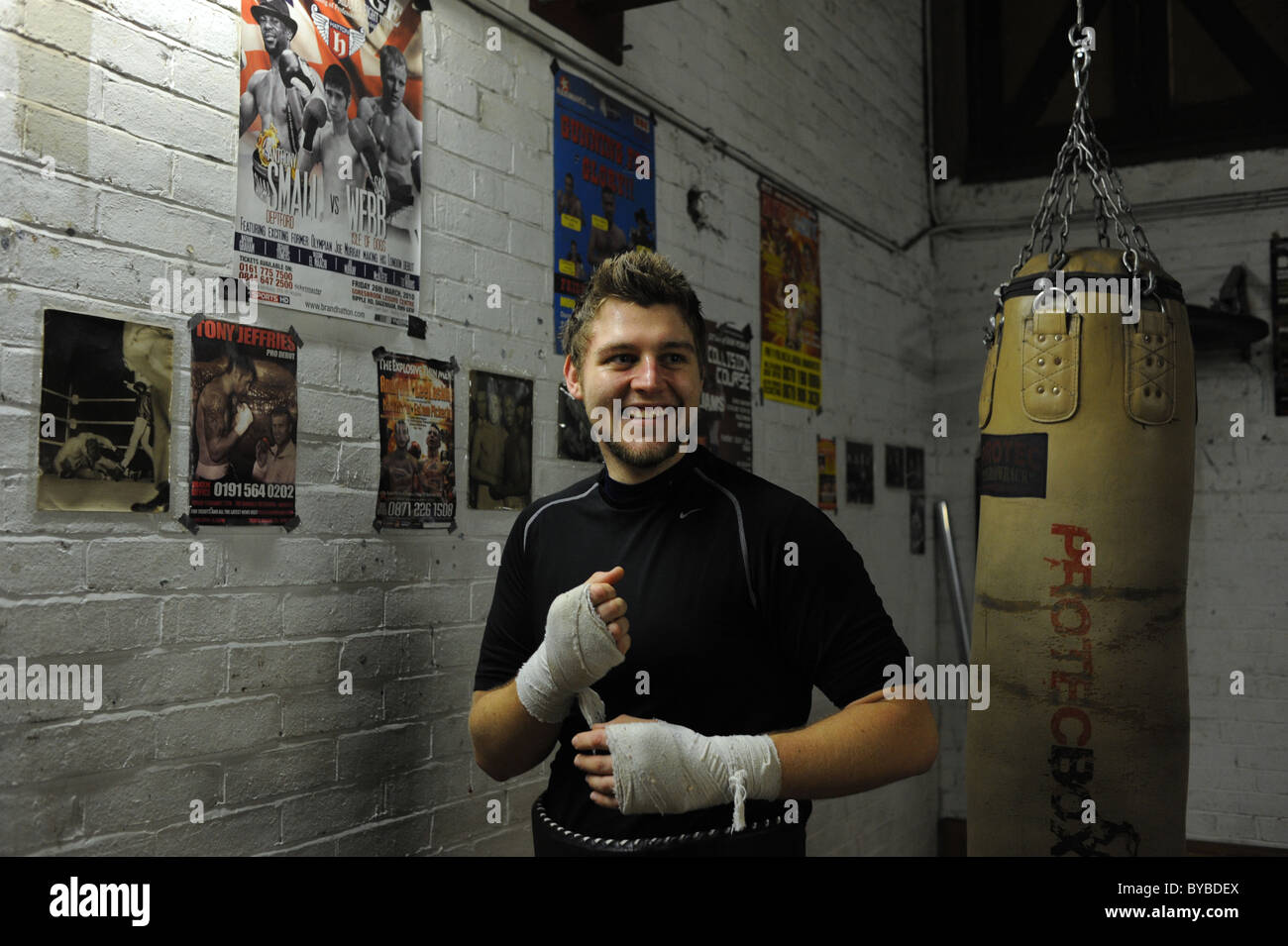 Young heavyweight boxer Scott Whyley from Brighton in the gym 2011 ...