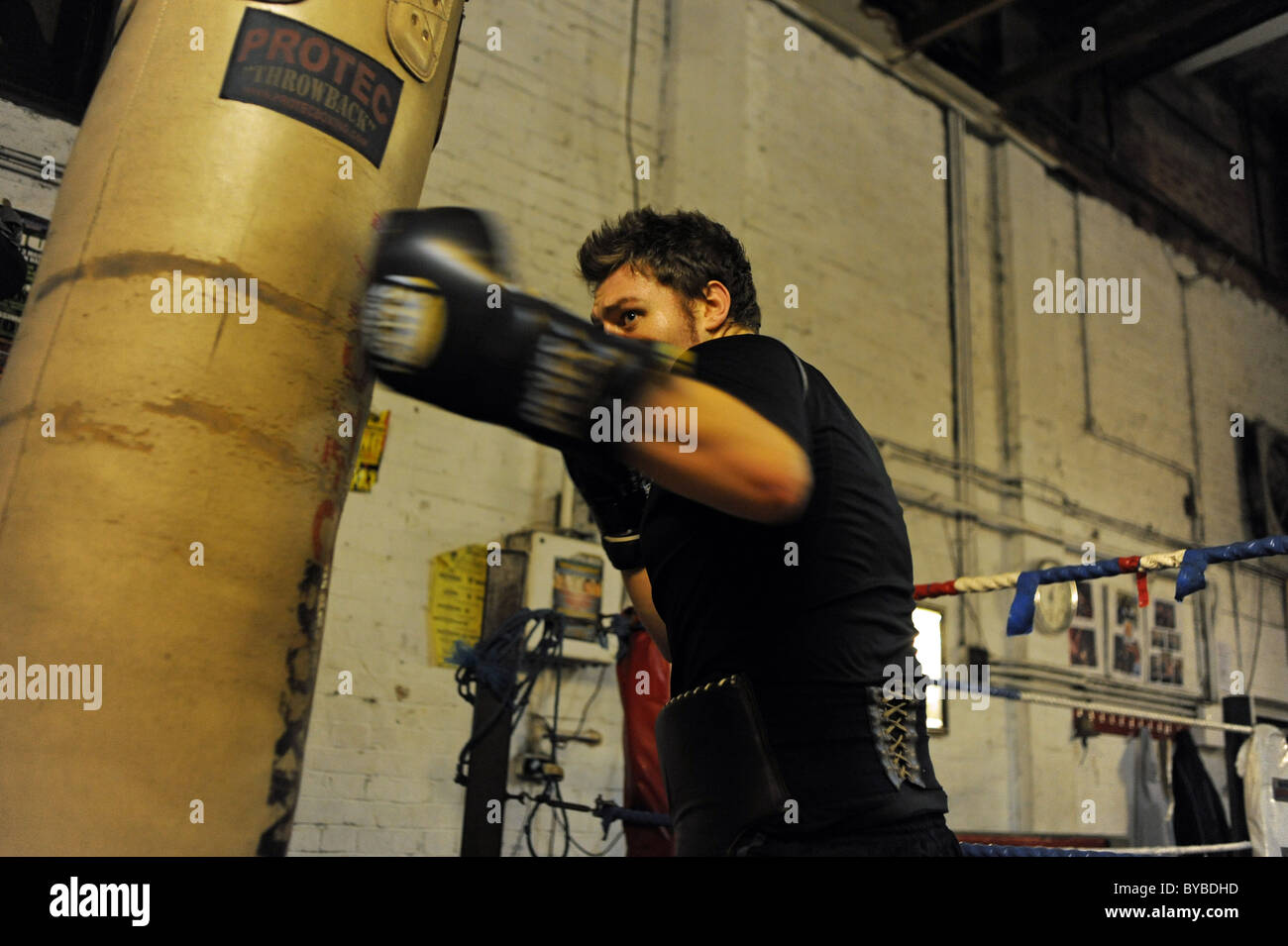 Young heavyweight boxer Scott Whyley from Brighton in the gym 2011 ...