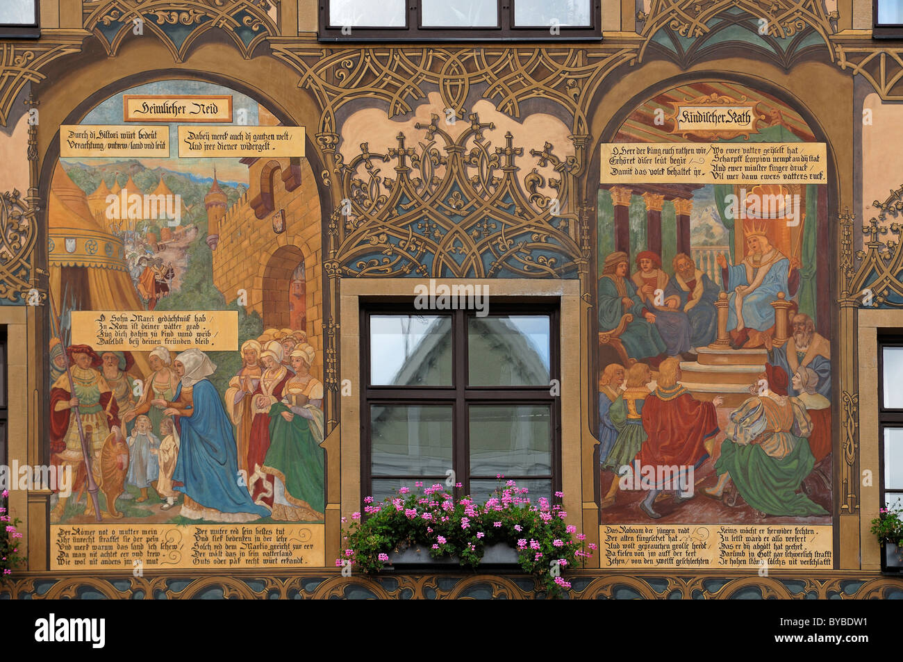 Decorative murals old town hi-res stock photography and images - Alamy
