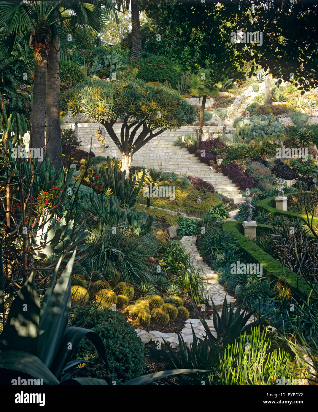 Garden in Los Angeles owned by Tim Curry Stock Photo - Alamy