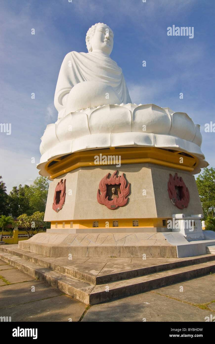 Buddha statue at Long Son Pagoda, Nha Trang, Vietnam, Asia Stock Photo ...