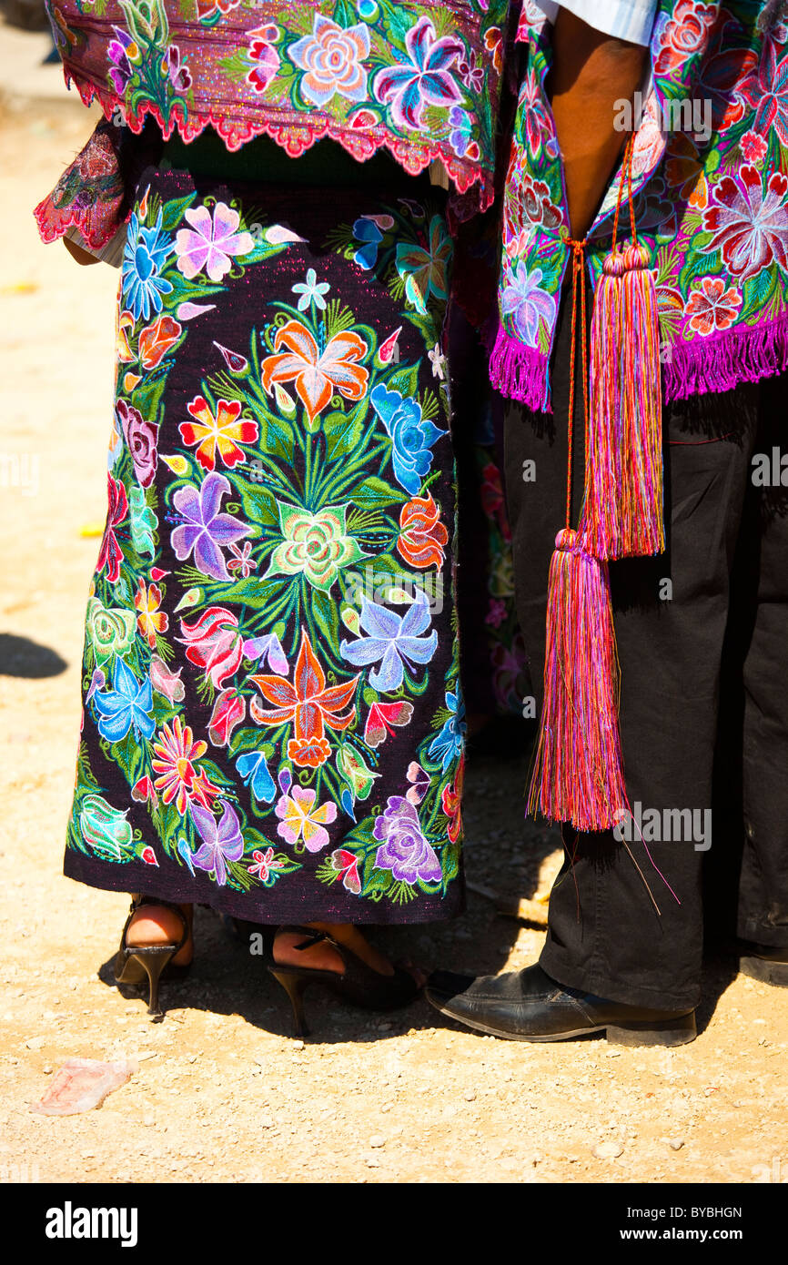Mexico chiapas embroidery hi-res stock photography and images - Alamy