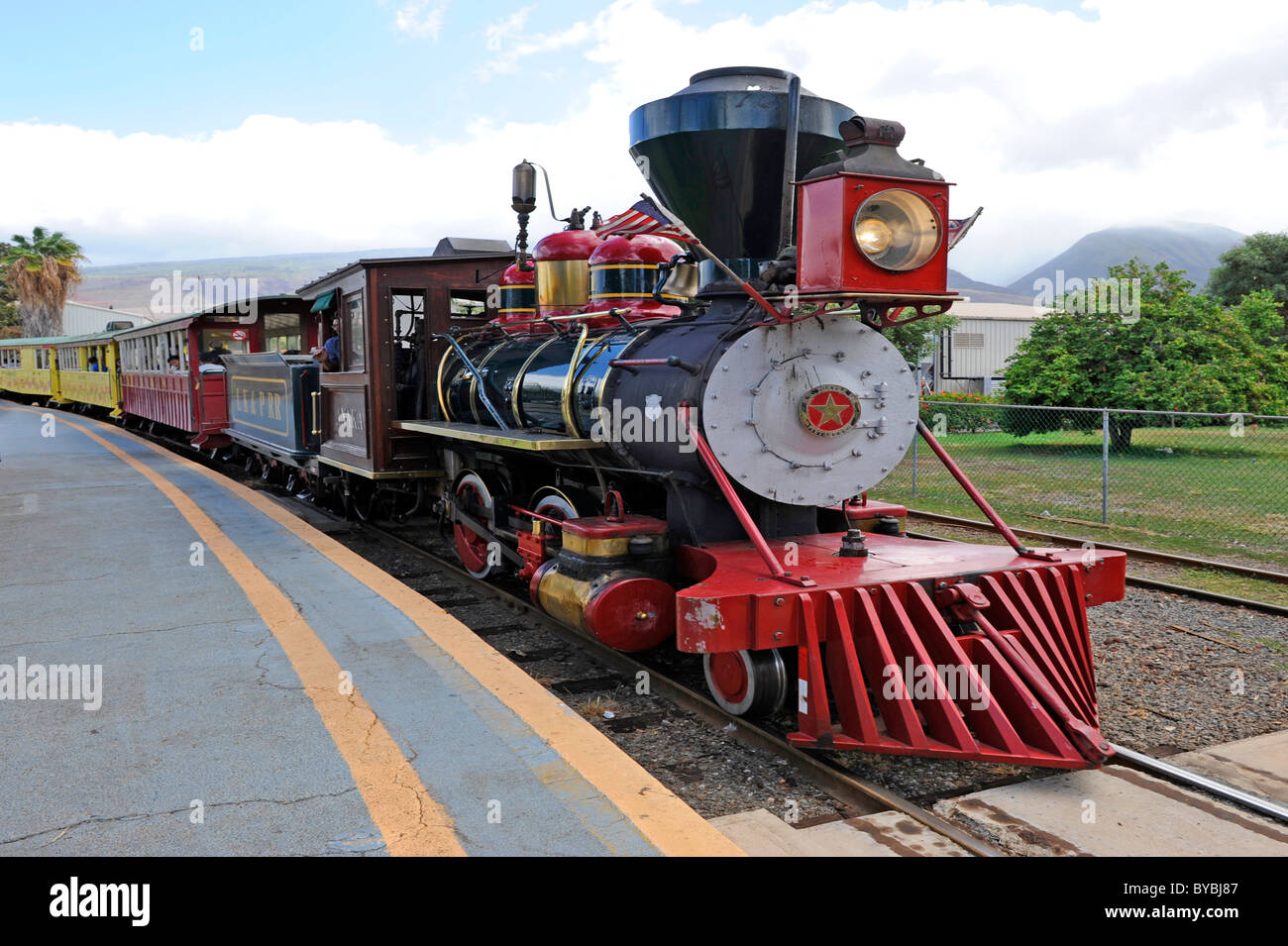 Lahaina sugar cane train maui hi-res stock photography and images - Alamy