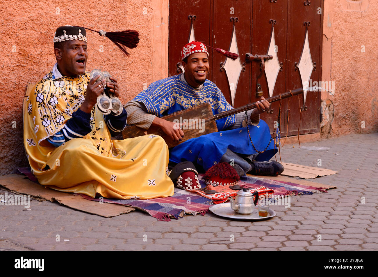 Tarboosh hi-res stock photography and images - Alamy