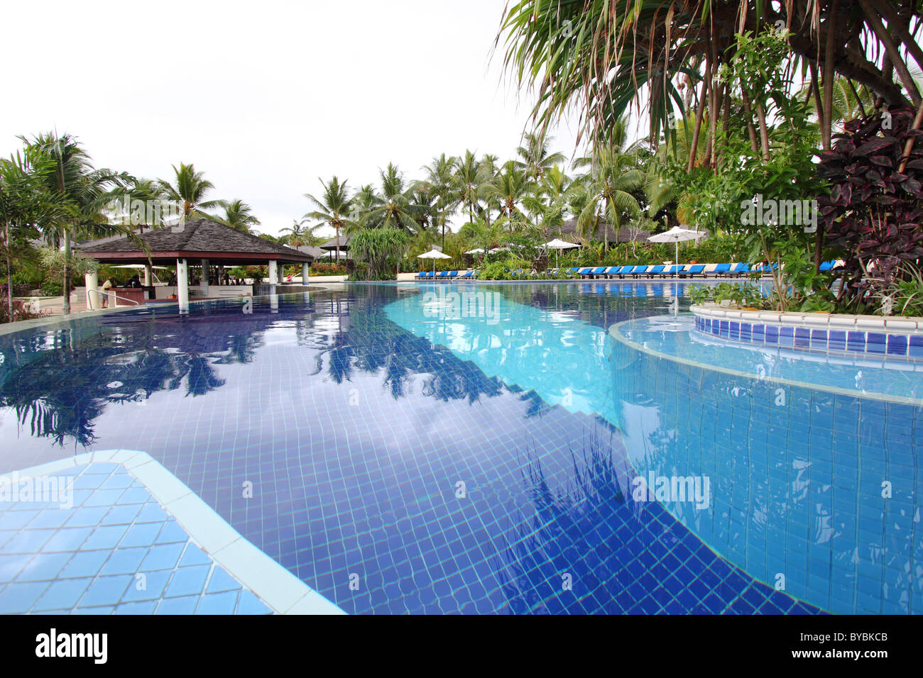 HUGE RESORT SWIMMING POOL HORIZONTAL BDB Stock Photo - Alamy