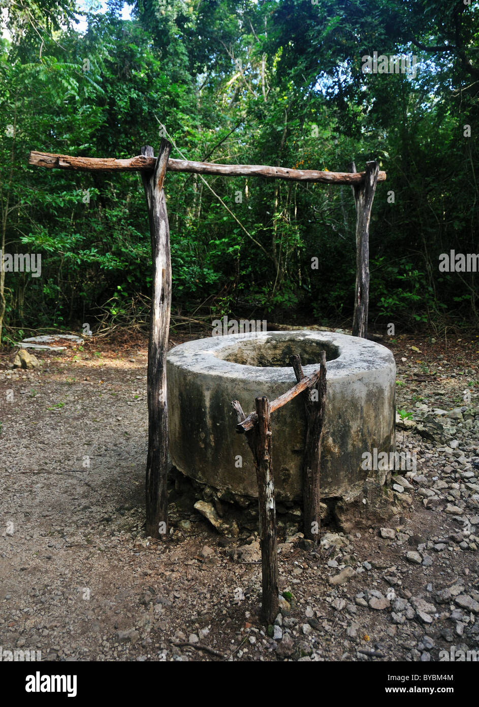 Ancient well at the Mayan ruins of Coba Yucatan Mexico Stock Photo - Alamy