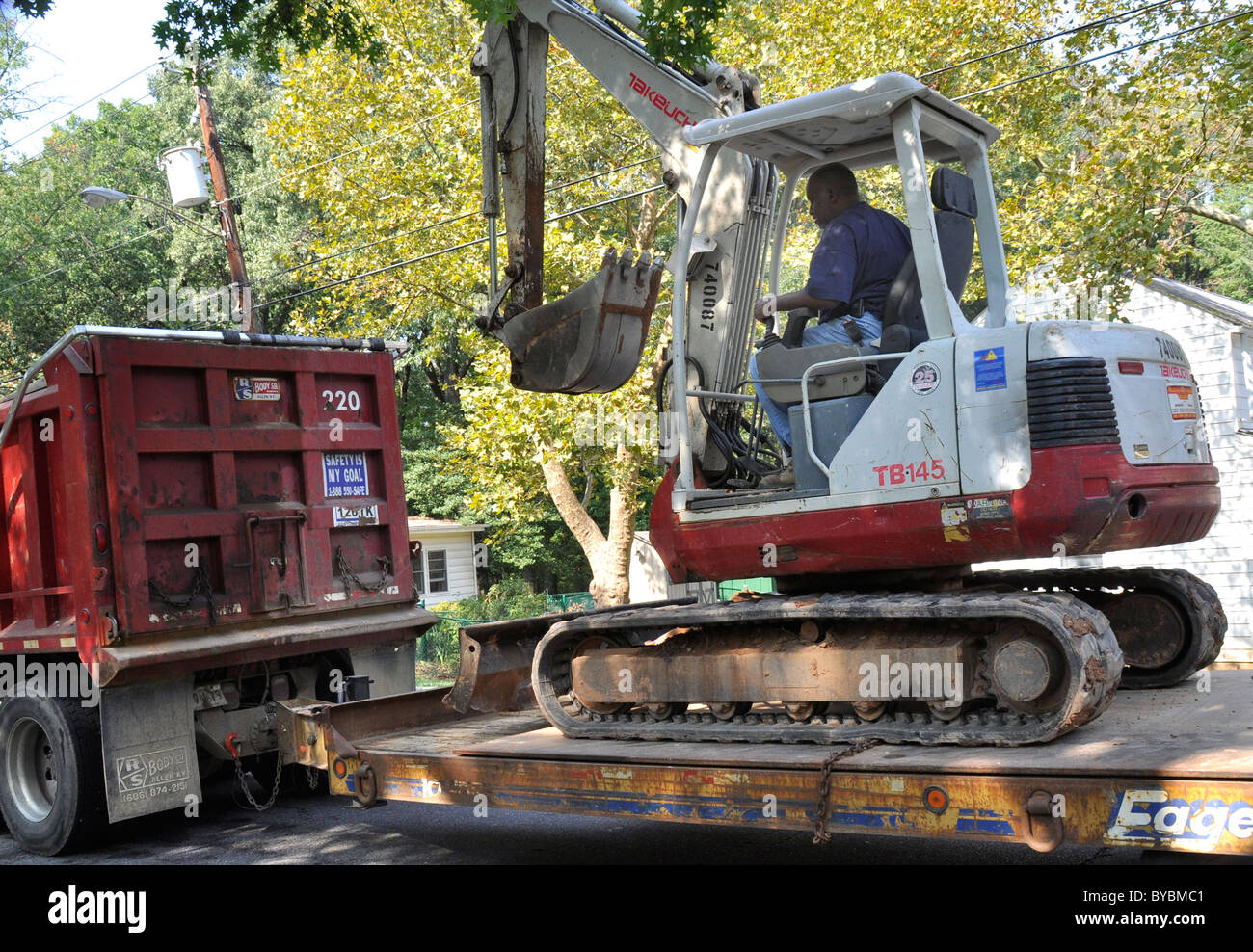 Front end loader hi-res stock photography and images - Alamy