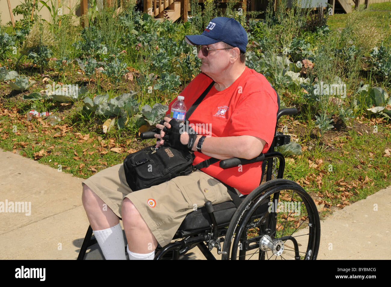 Physically challenged hi-res stock photography and images - Alamy