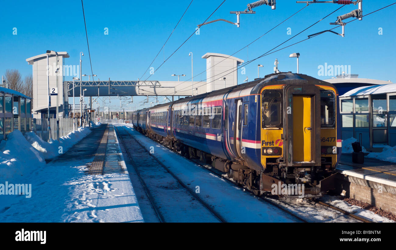Bathgate train station hi-res stock photography and images - Alamy