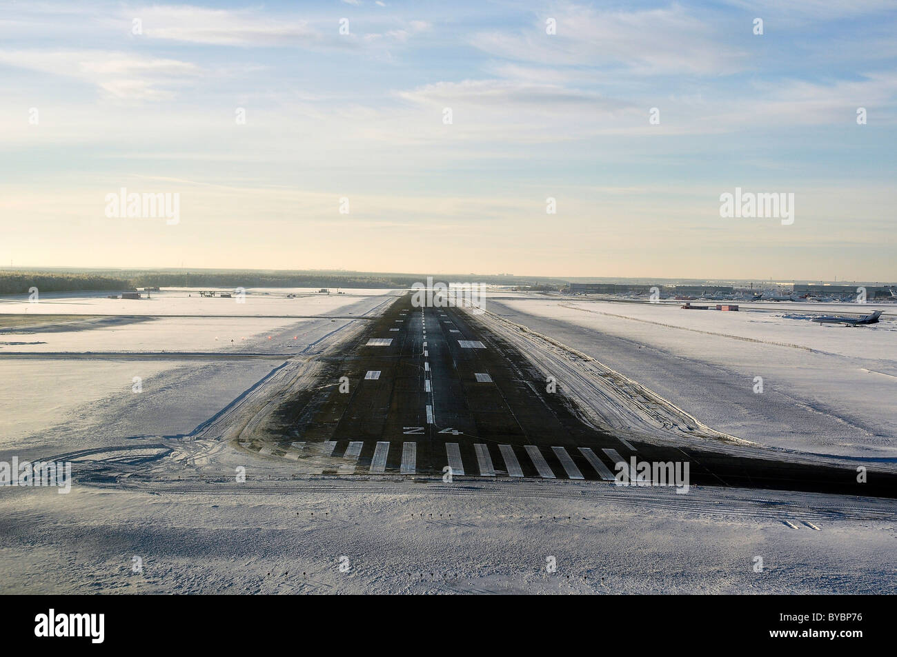 runway approach shot Vnukovo International Airport Moscow, Russia Stock ...