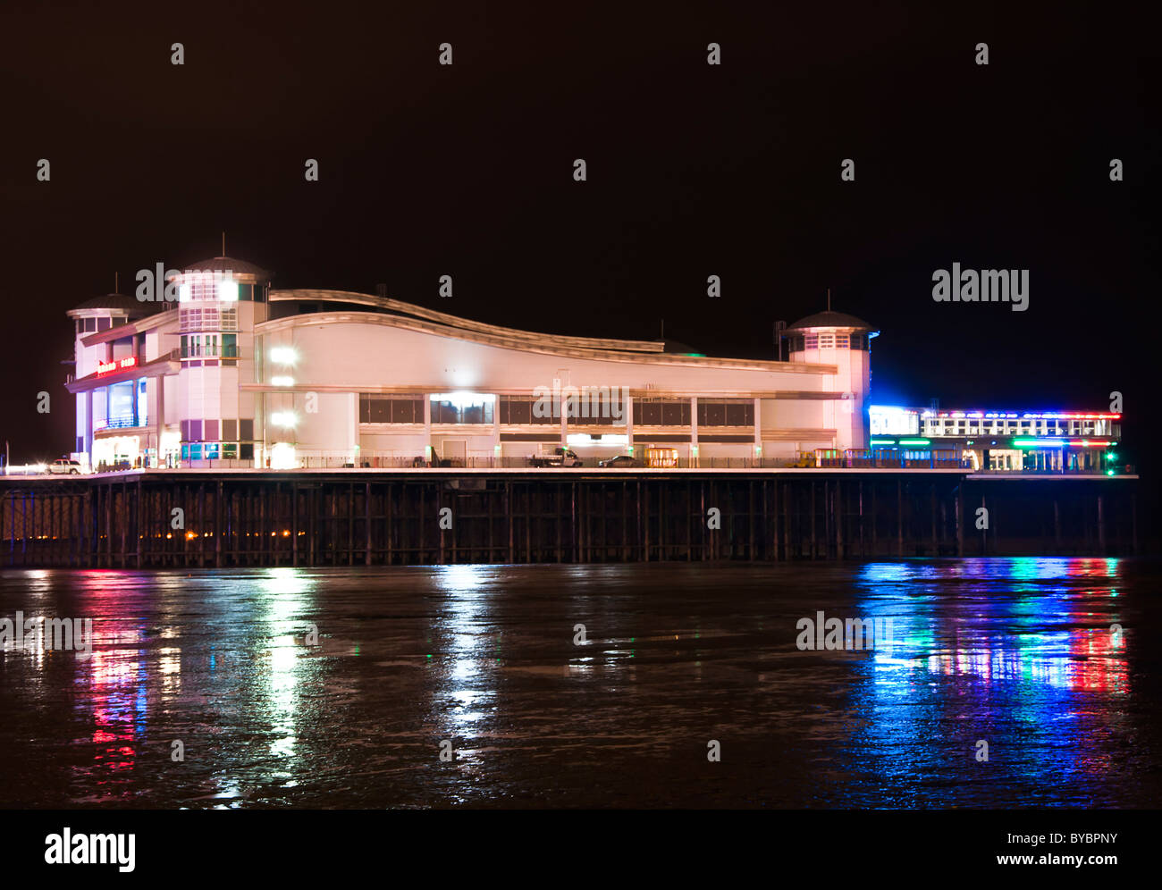 Weston Super mare new grand pier colourful light reflections Stock ...