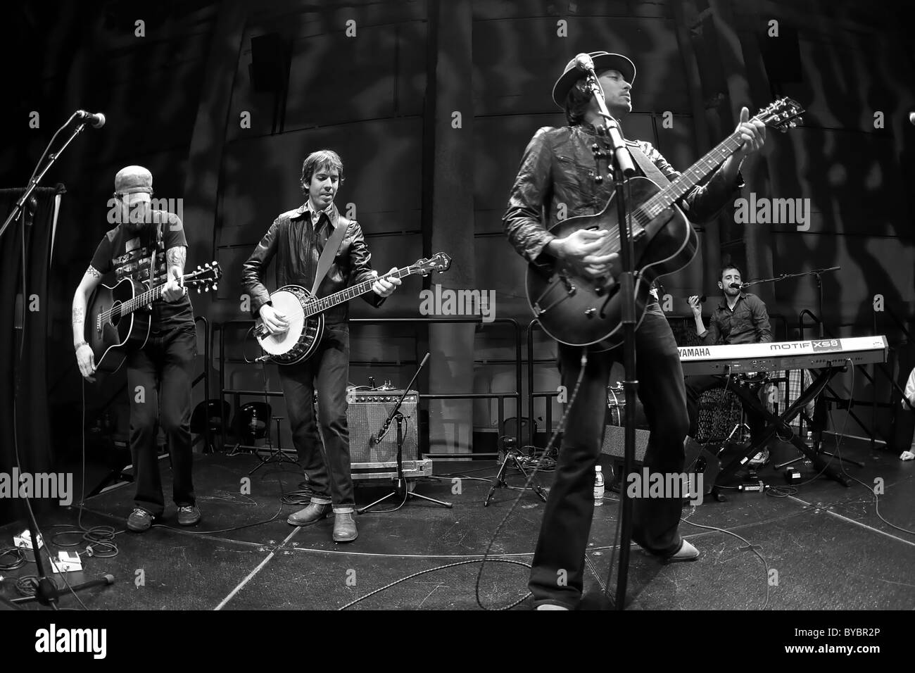 Famous guitar Black and White Stock Photos & Images - Alamy