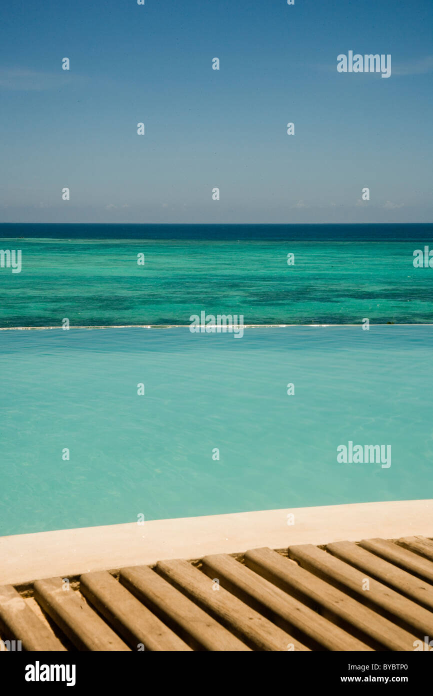 Indian Ocean off the coast of Zanzibar Stock Photo - Alamy